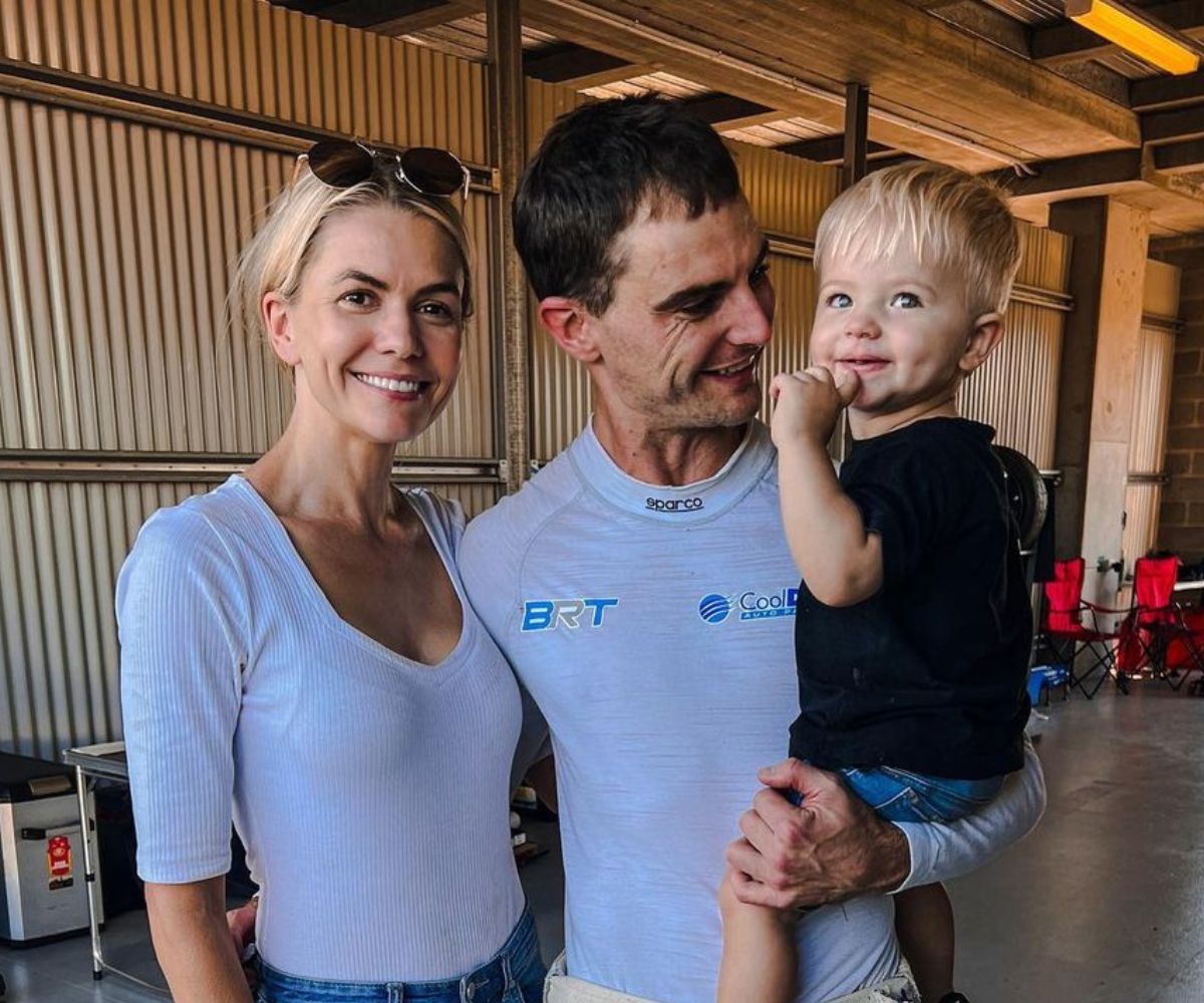 Slade announces pregnancy news | Supercars