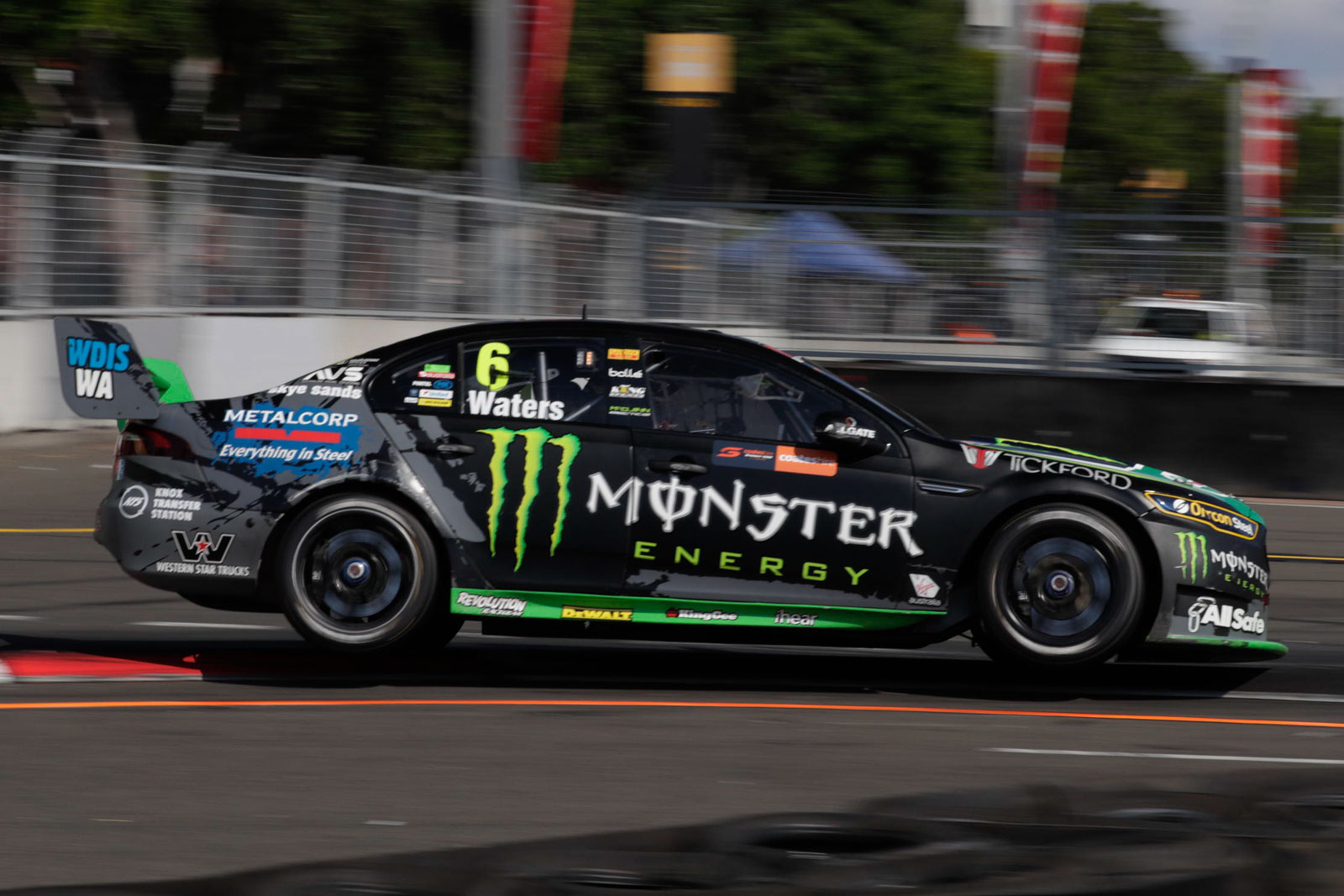 Waters rookie test postponed | Supercars