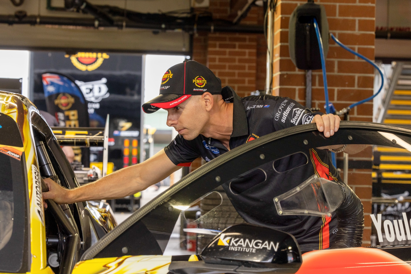 The solo Supercars debut 21 years in the making | Supercars