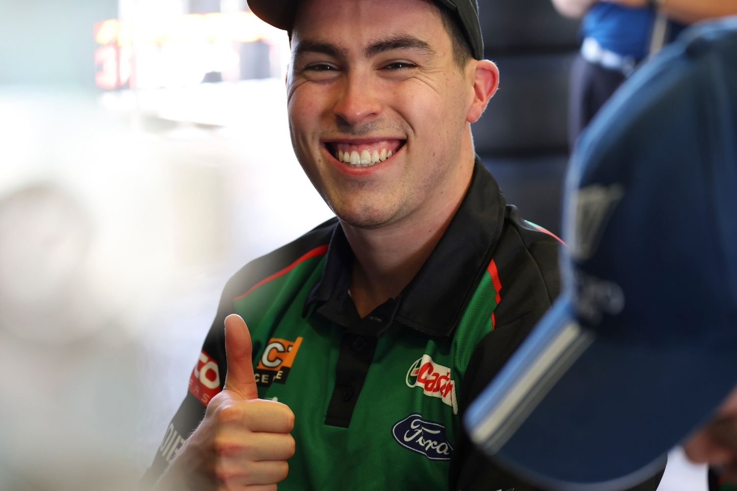 Randle celebrates six months post-cancer treatment | Supercars