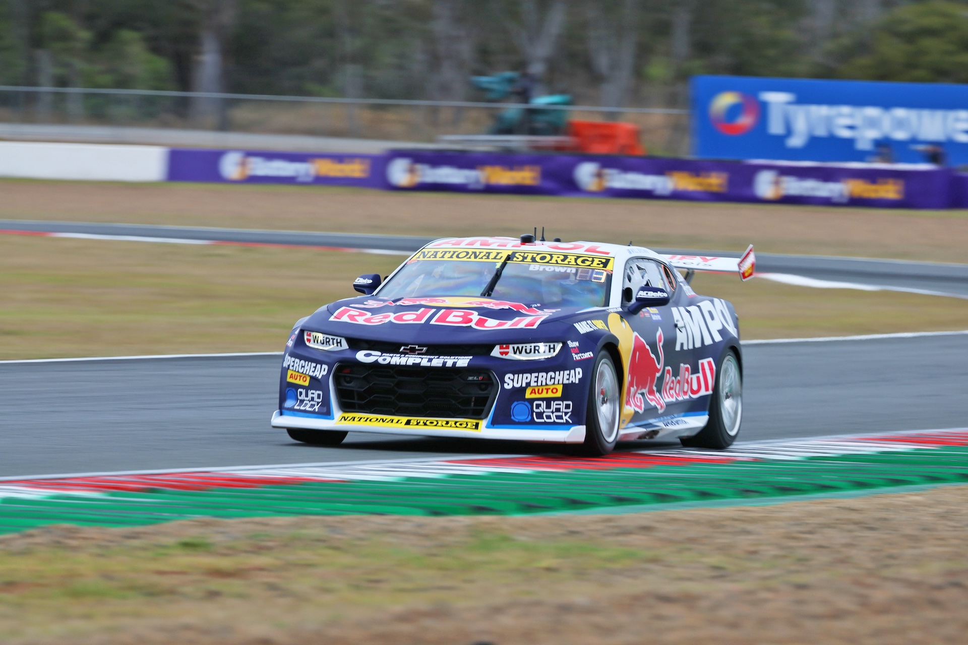 Brown gets better of Feeney in final Ipswich practice | Supercars