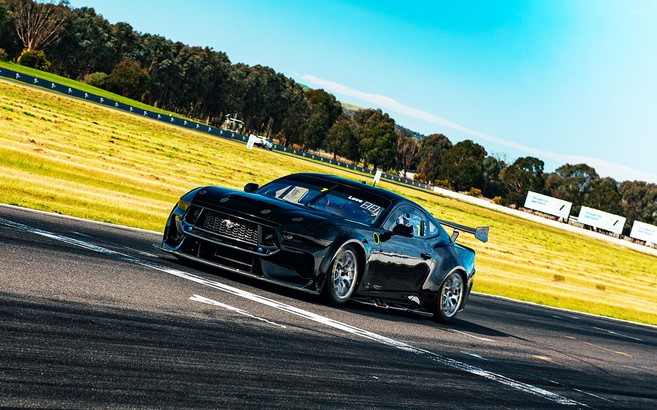 BRT wildcard Ford hits the track | Supercars