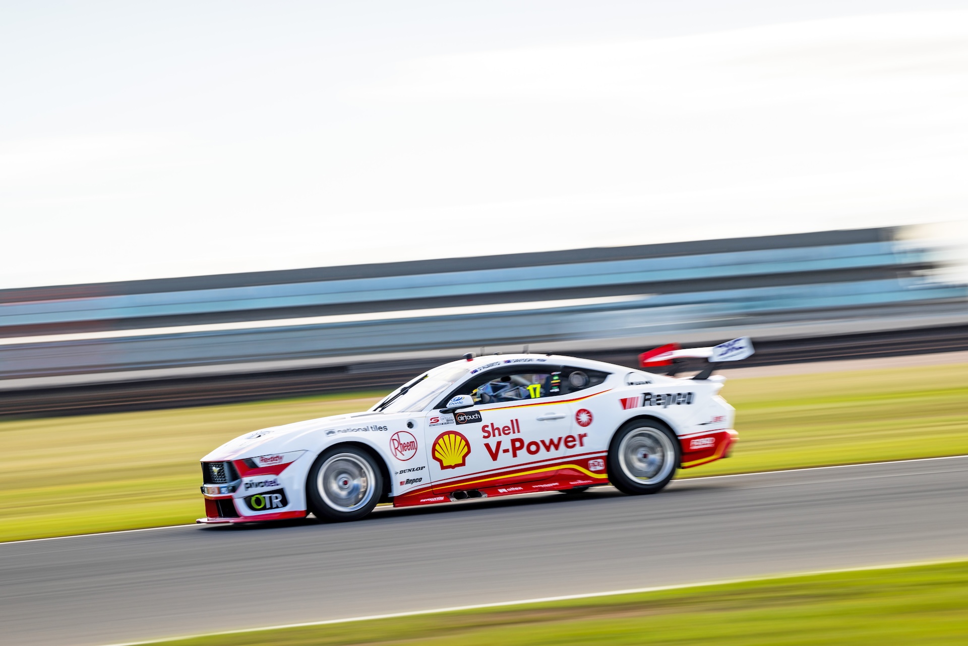 DJR wheels car out of museum in Bathurst chassis change | Supercars