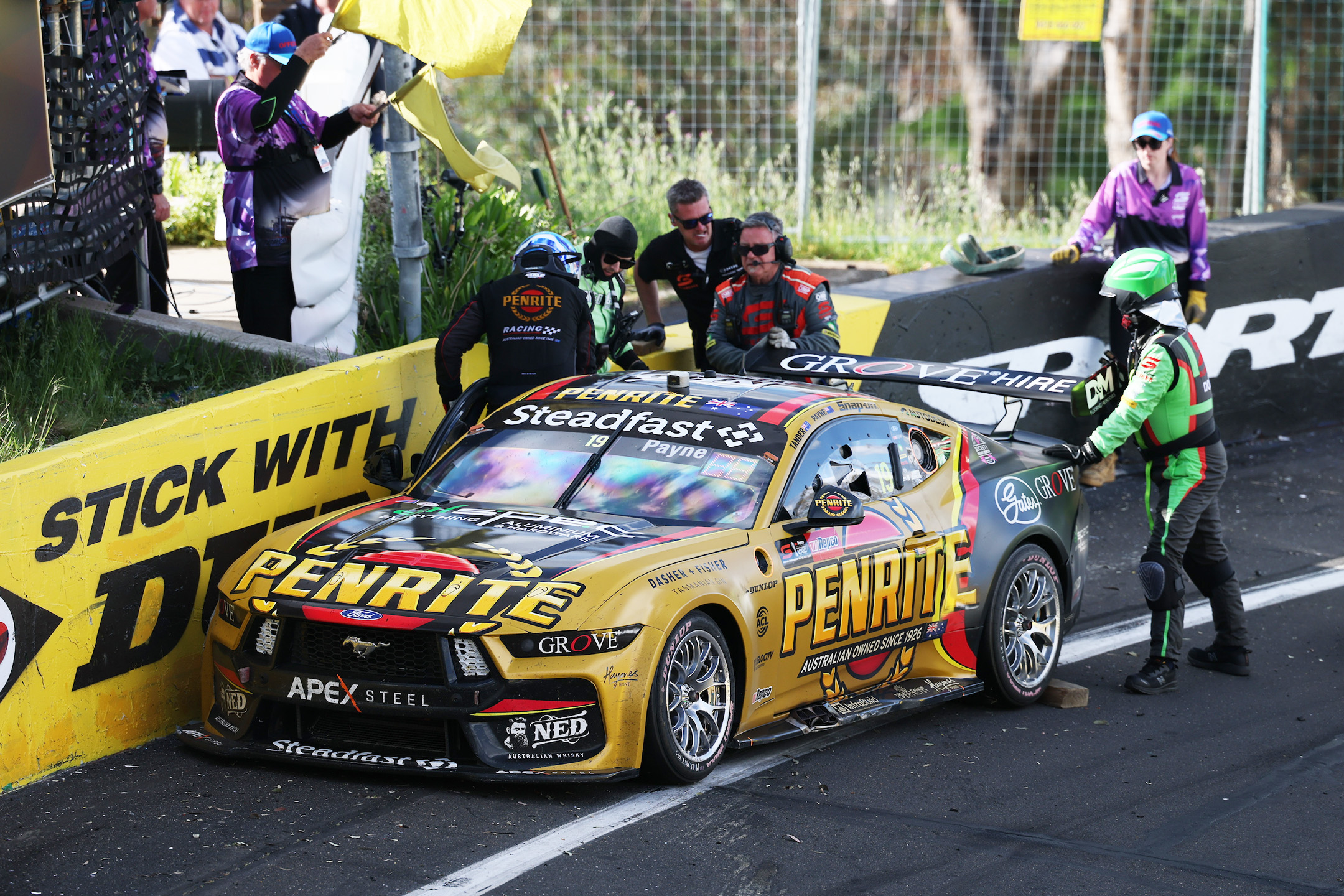 Payne explains what caused race-changing crash | Supercars