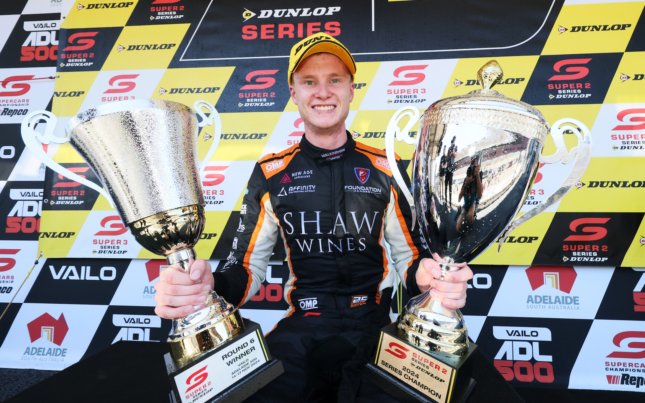 Bates seals title with clinical Adelaide victory | Supercars
