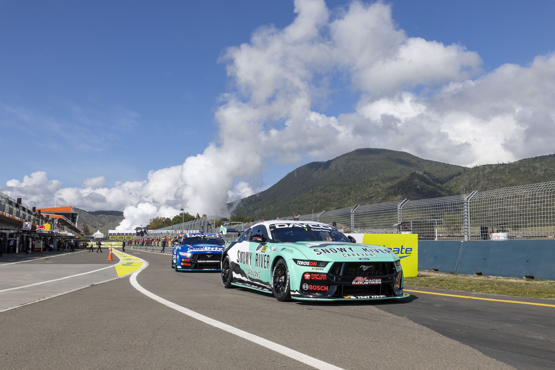 BRT opens up early lead in PIRTEK Pit Stop Challenge | Supercars