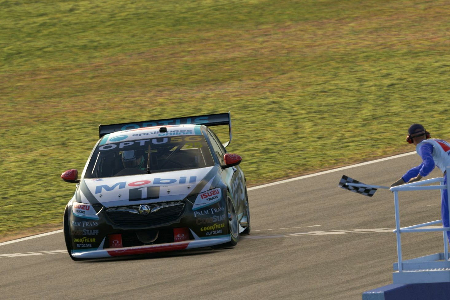 Warren overhauls Filsell in Pro Series opener | Supercars