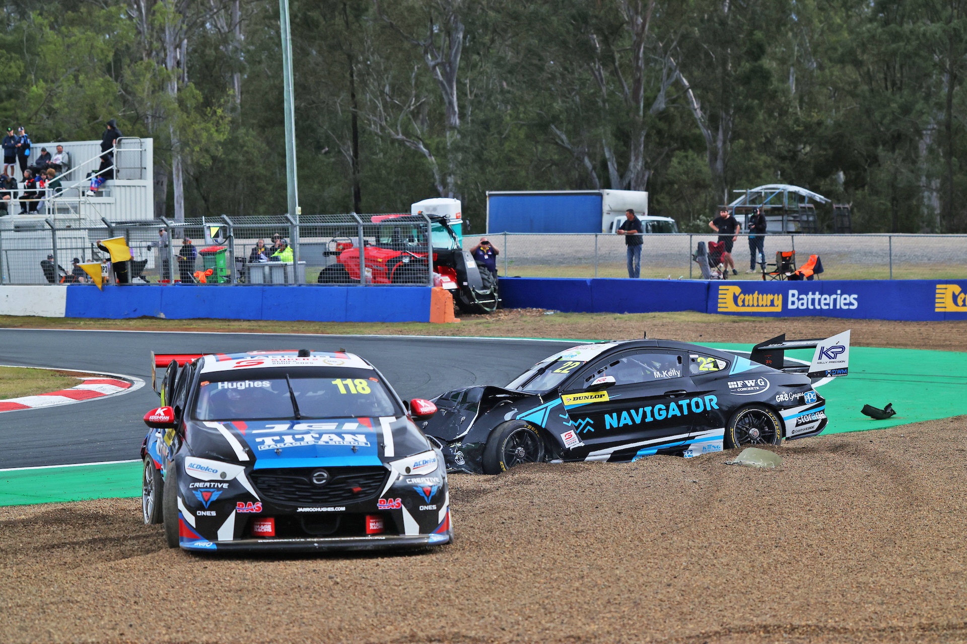 Hughes ruled out for Sunday after scary Race 1 accident | Supercars