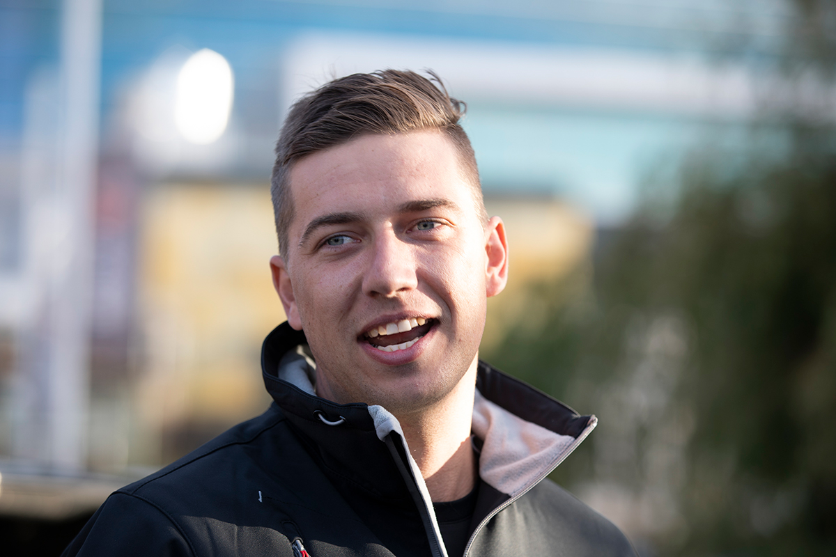 Story explains Mostert DJRTP workshop visit | Supercars