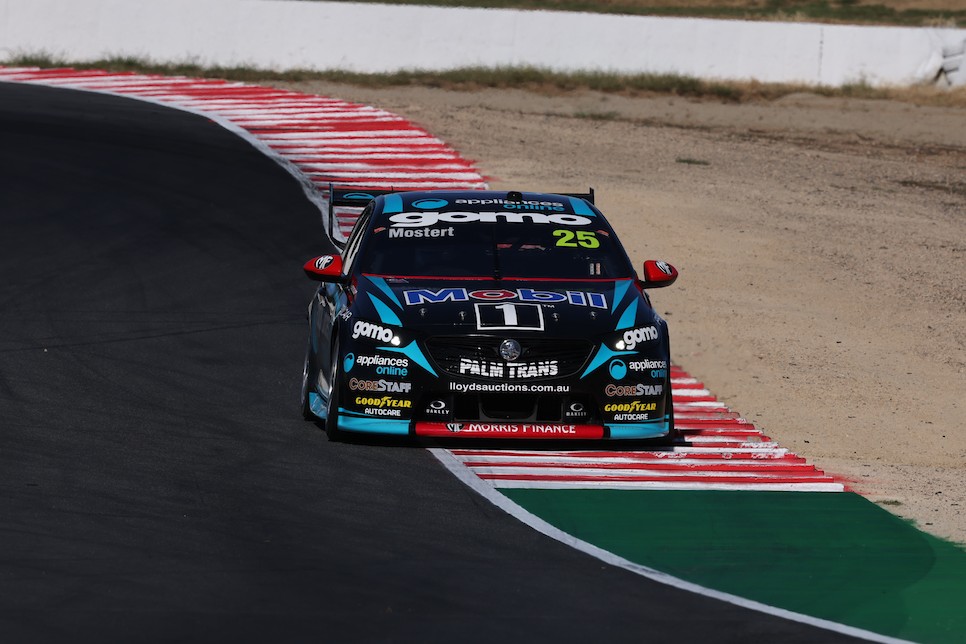 Mostert beats Winton heat with strong test | Supercars