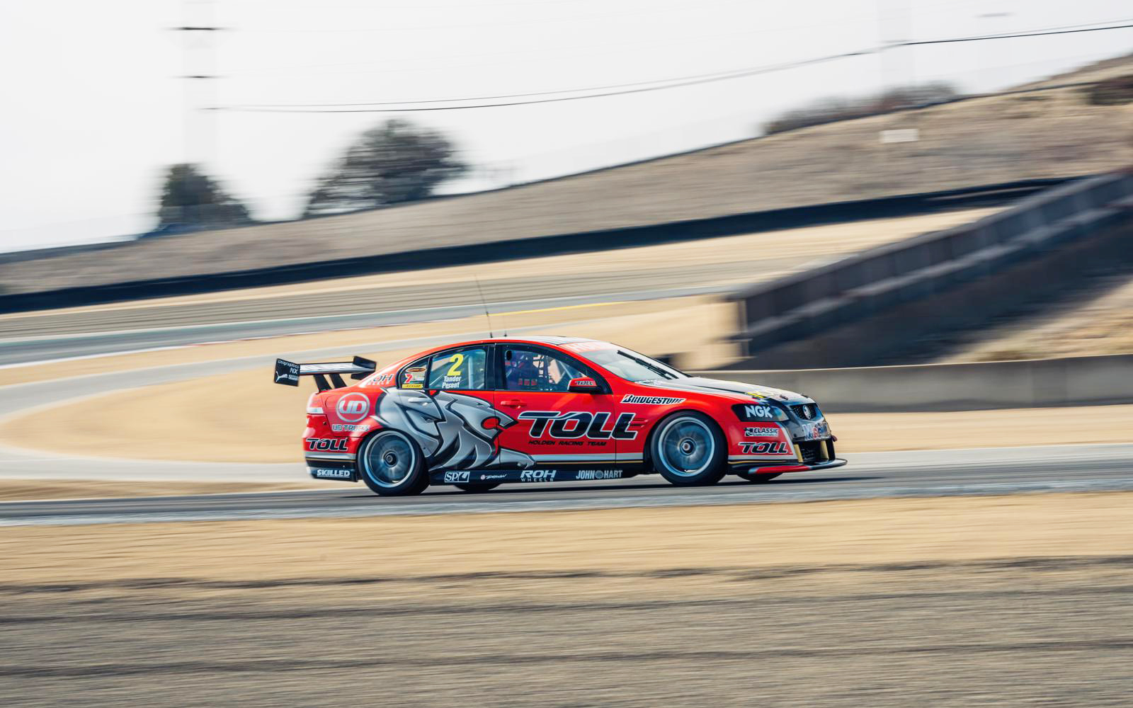Alonso, Zak Brown sample Bathurst-winning Commodore | Supercars