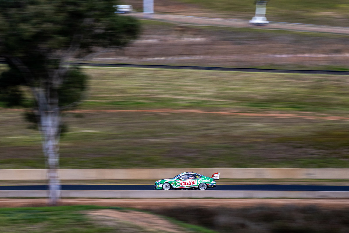 Kelly unlocks pace ahead of pet event | Supercars