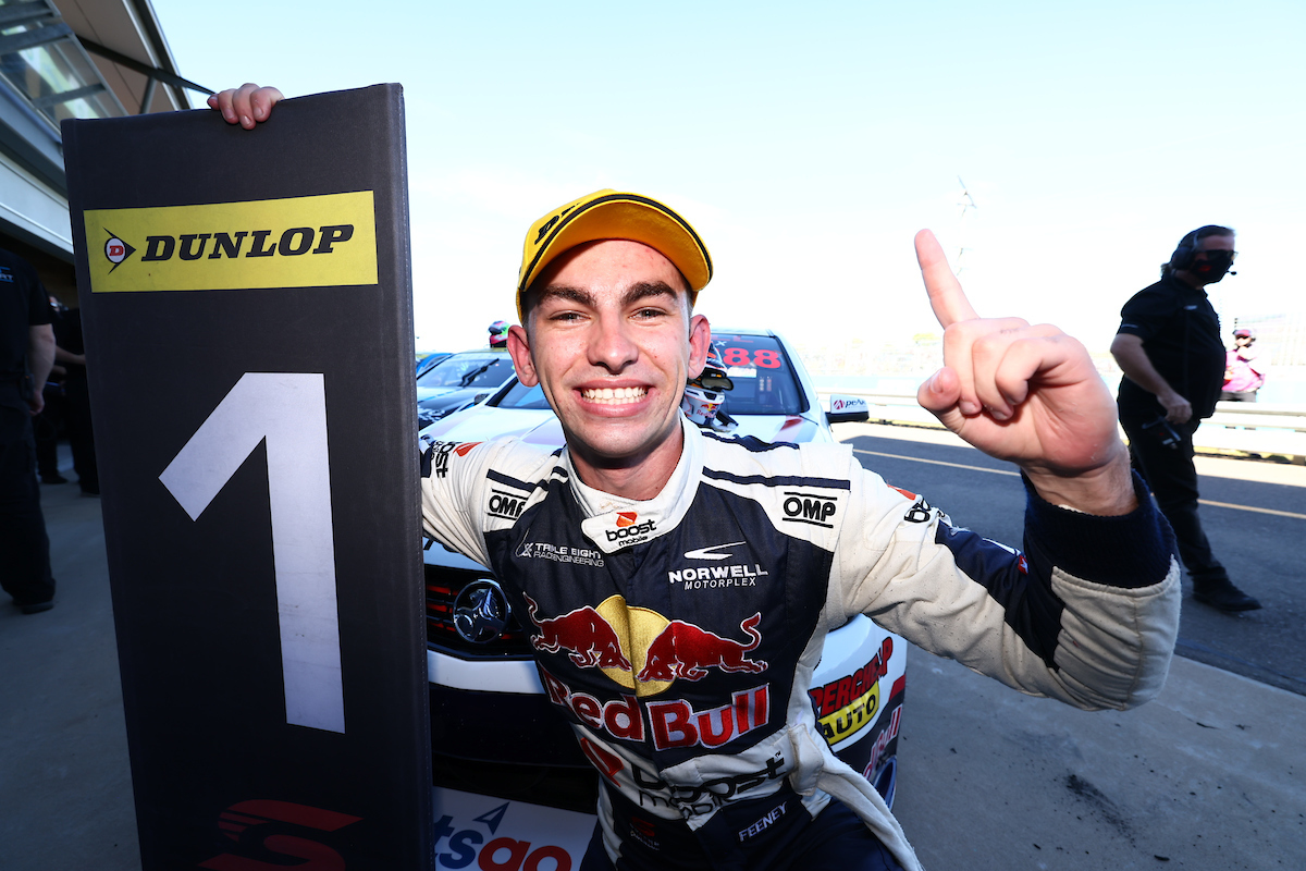 Feeney extends series lead in chaotic Townsville finale | Supercars