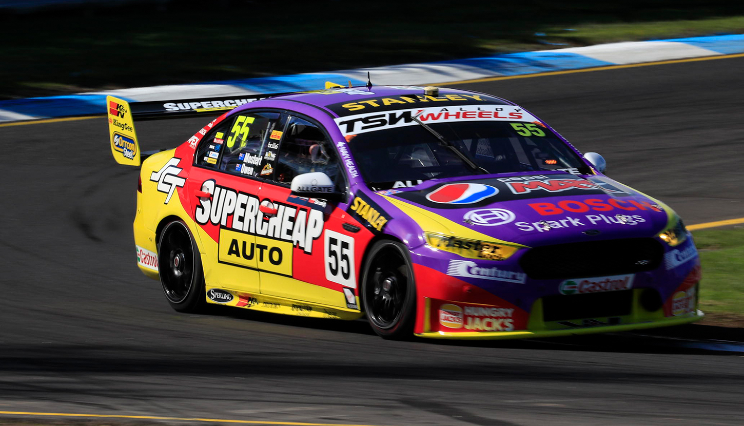 Mostert fires first shot | Supercars