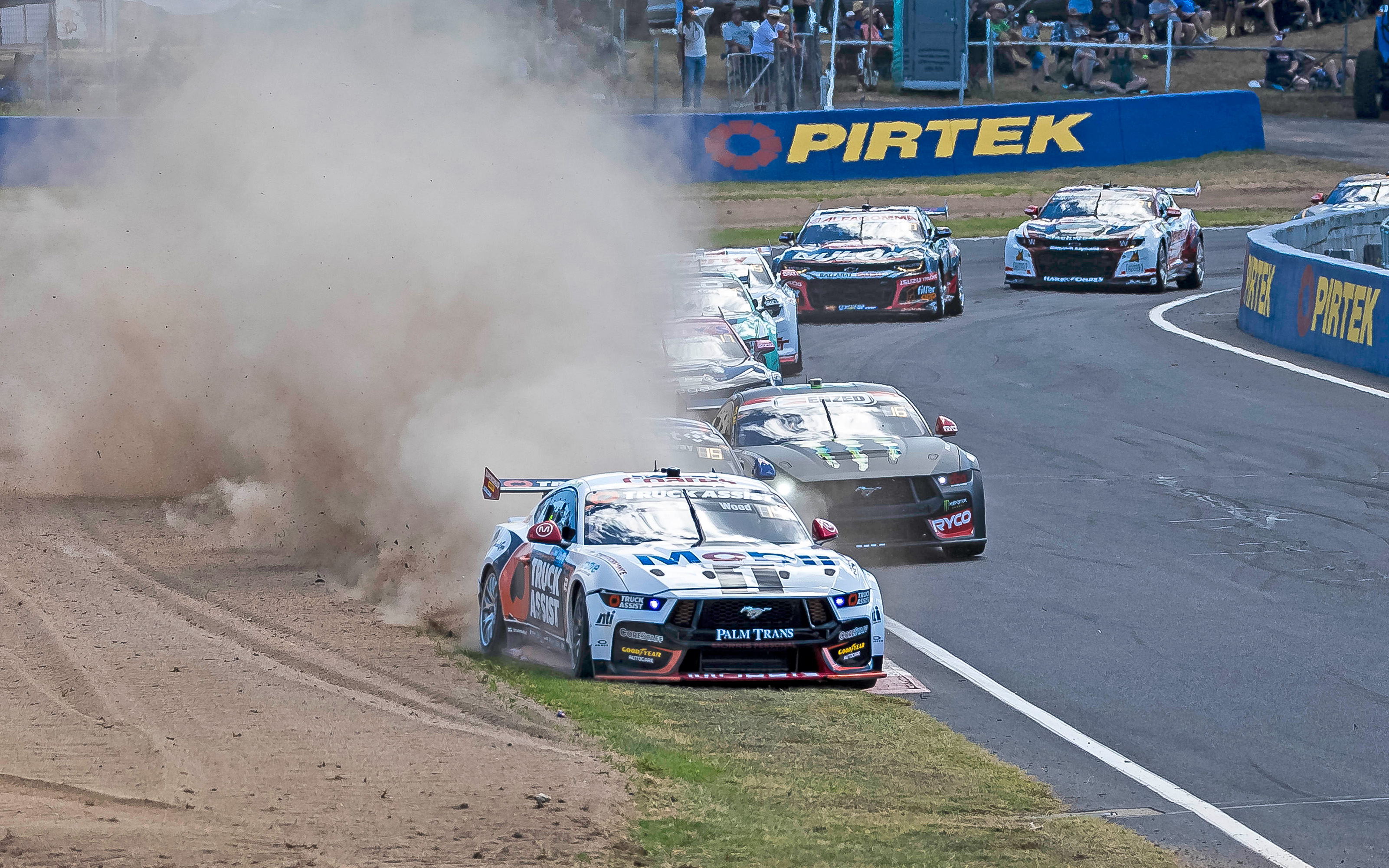 Wood's Bathurst double DNF lands rookie in unique club | Supercars