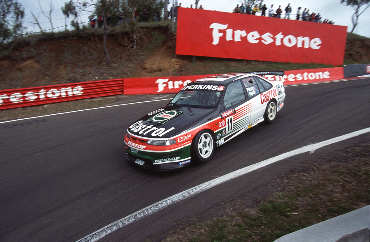 30 years on: How Perkins and Ingall pulled off last to first | Supercars