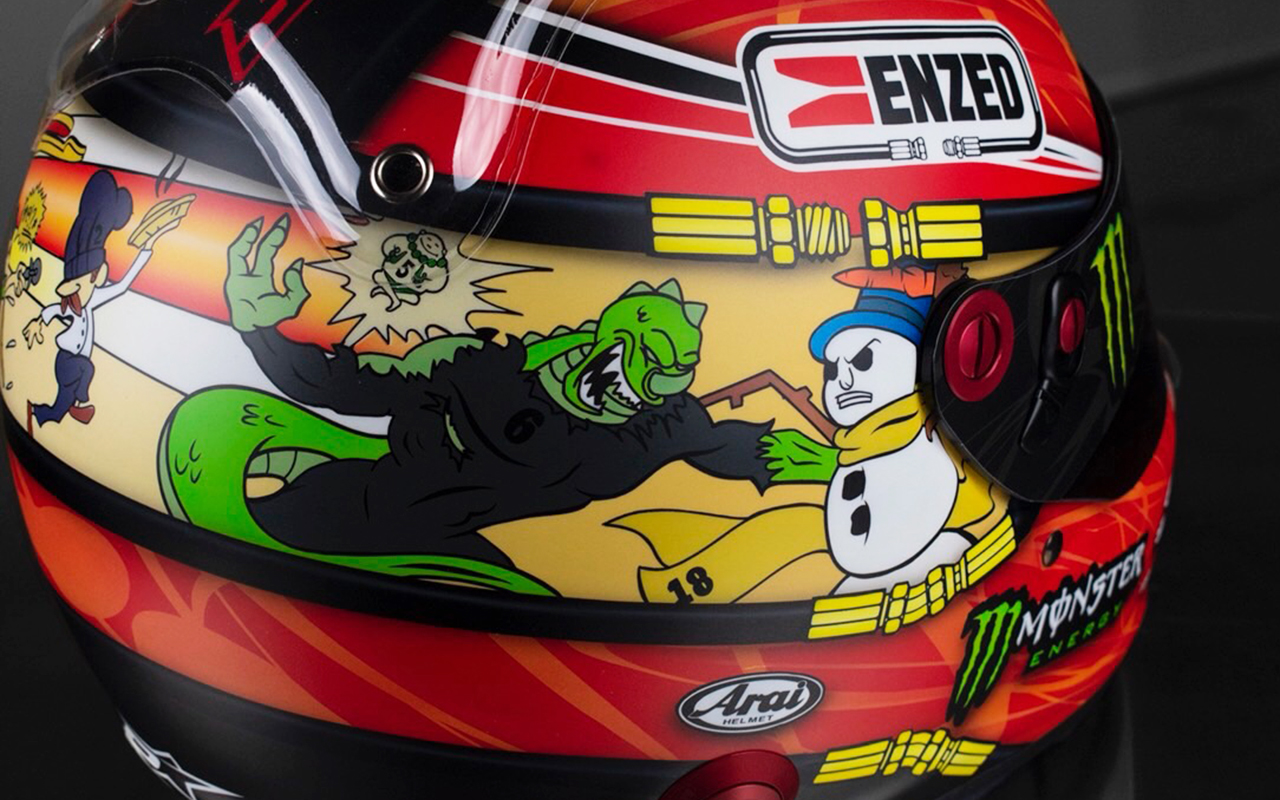 Waters reveals cheeky cartoon helmet | Supercars
