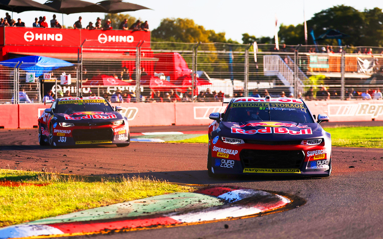 Whincup: No preferential treatment at Triple Eight | Supercars