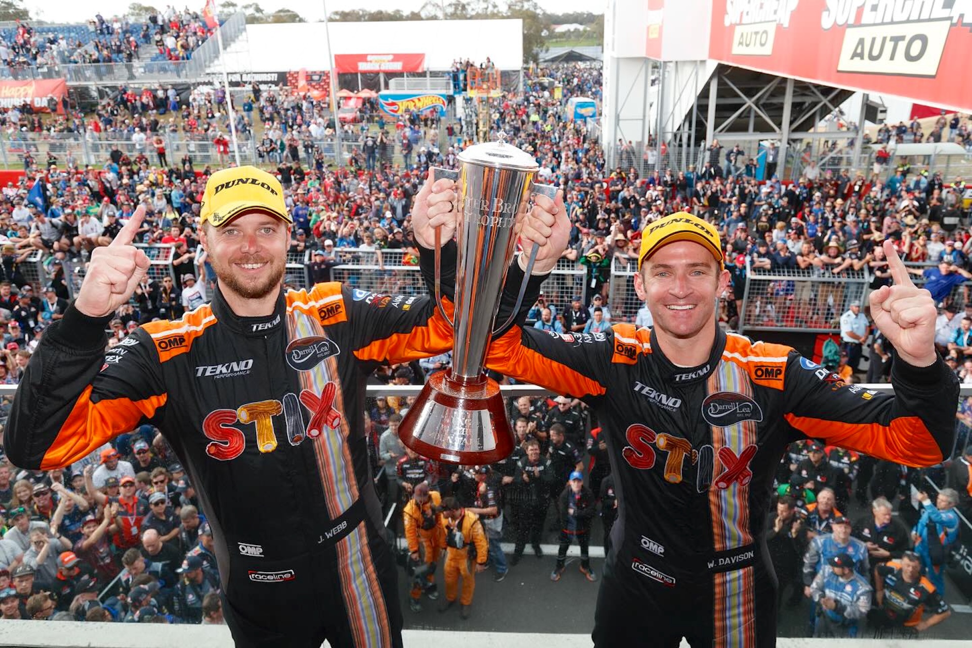 The 25-year quirk behind Webb's surprise Bathurst cameo | Supercars