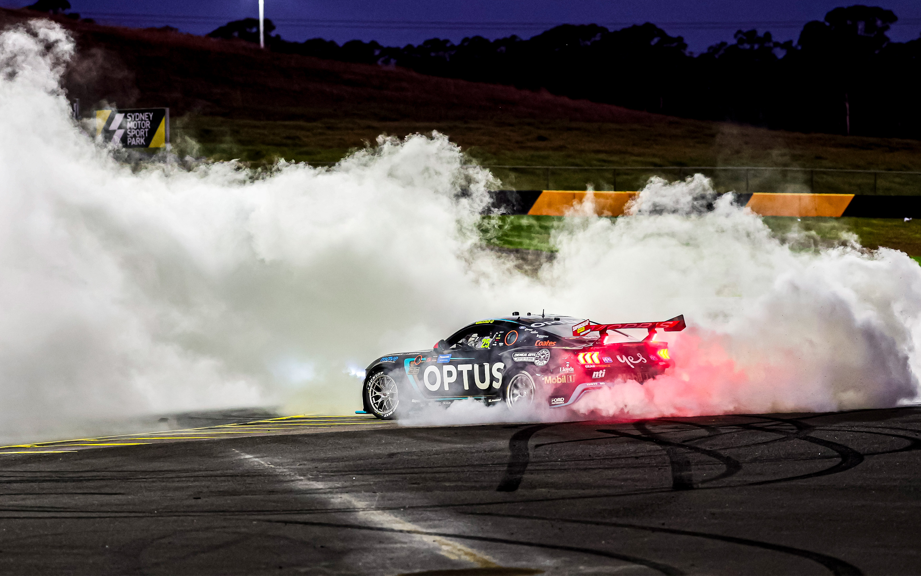 Analysis: The laps that paved the way to Mostert's sweep | Supercars