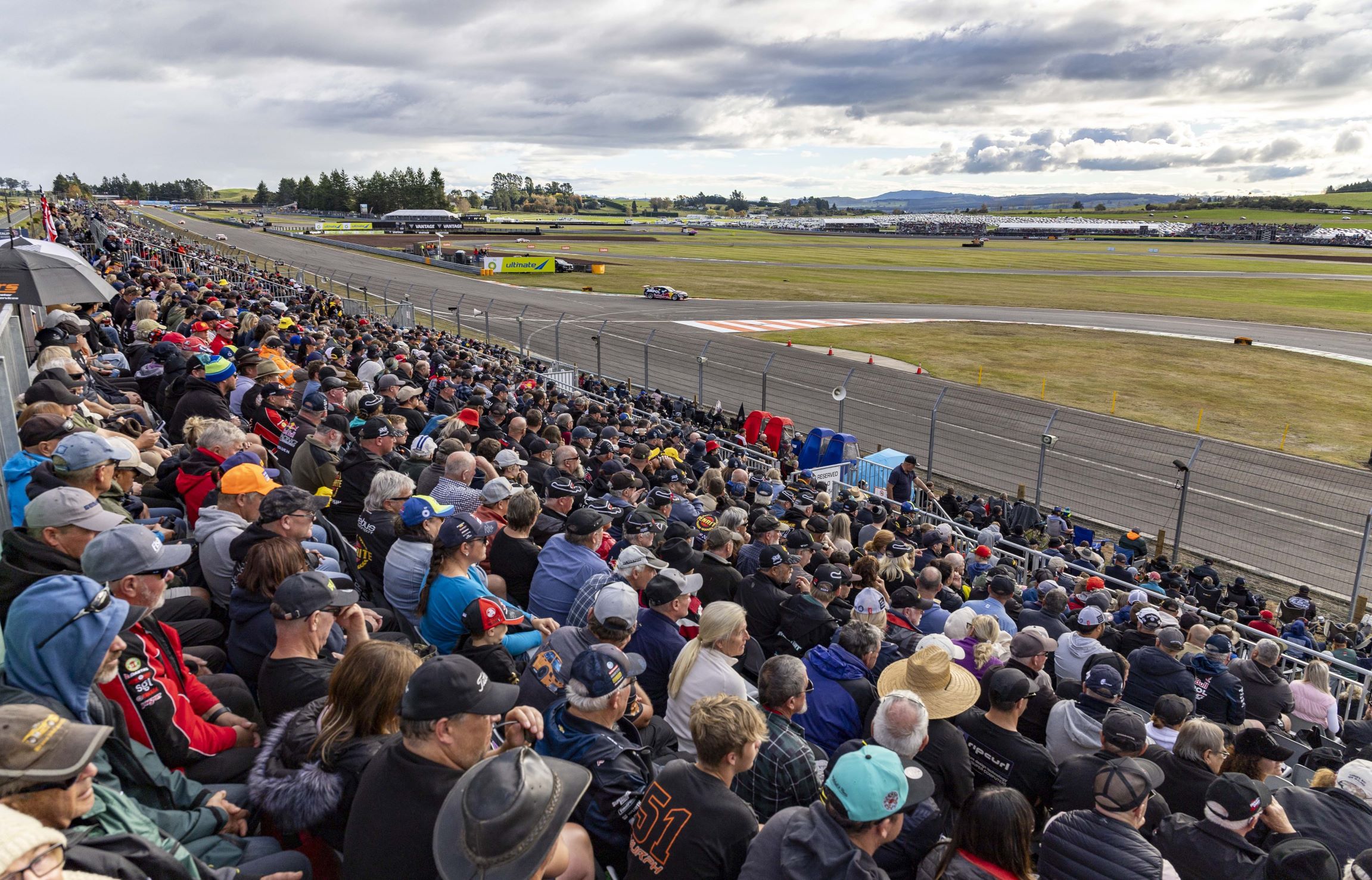 Sportsnet Holidays announce exclusive travel partnership with Supercars ...