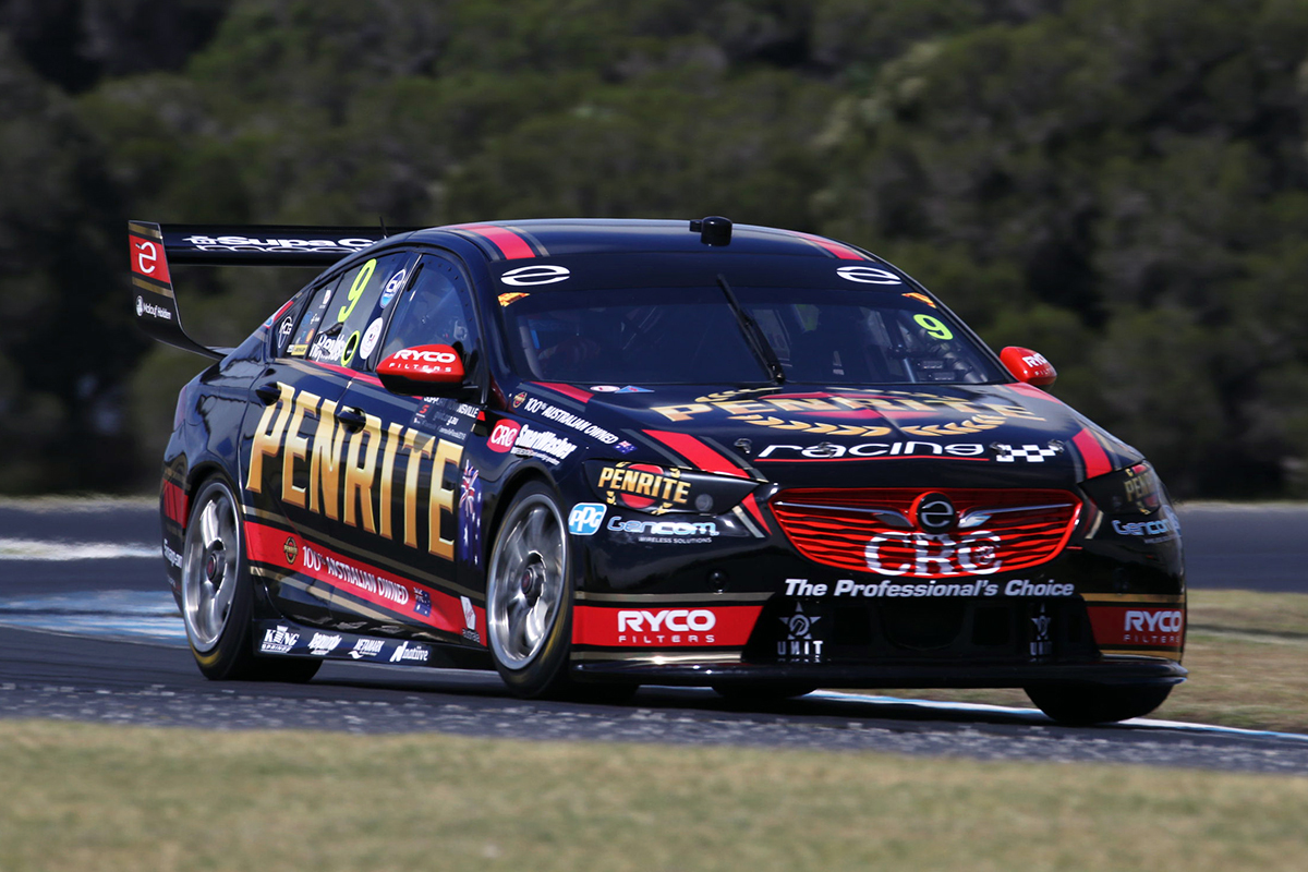 Reynolds on top halfway through PI test | Supercars