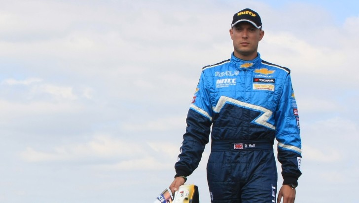 World champ chases V8 Supercars drive | Supercars