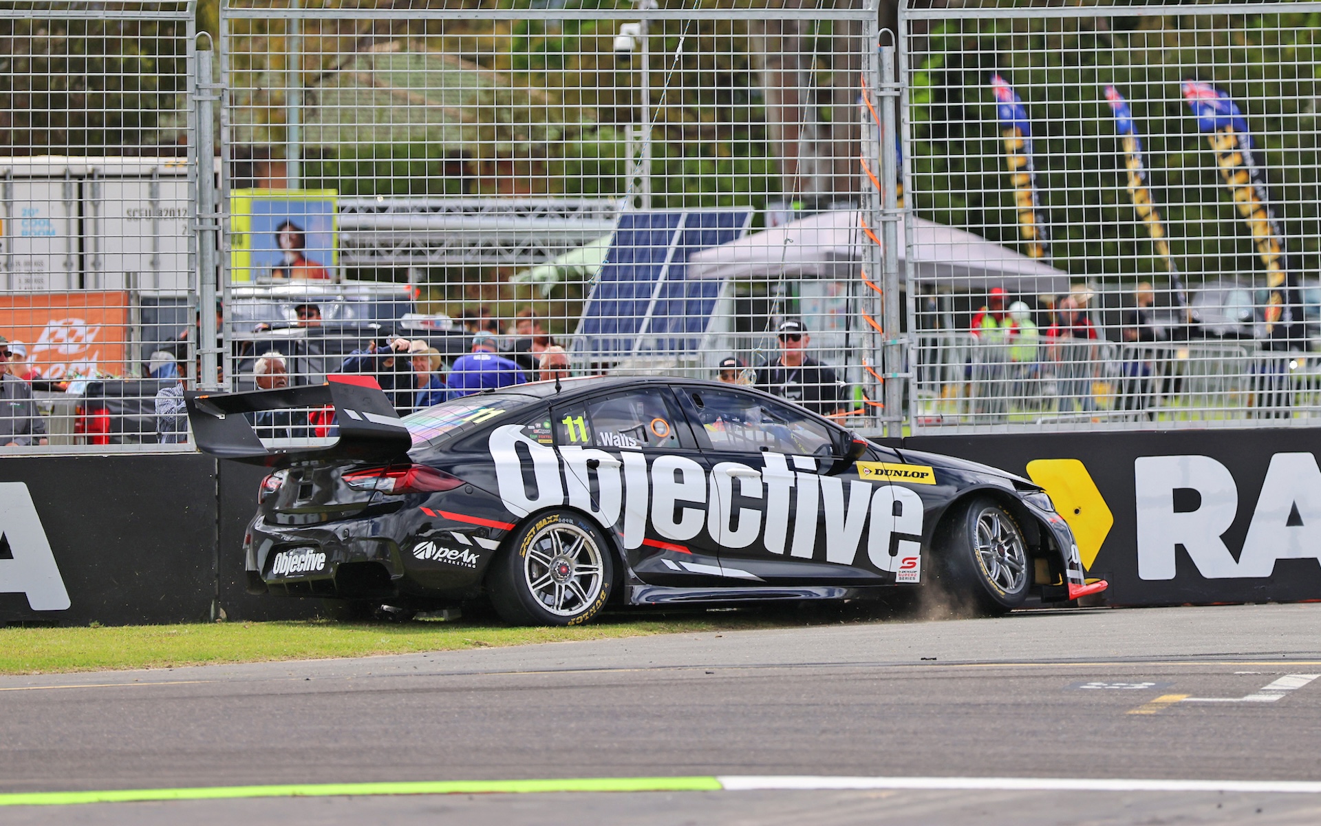 Triple Eight withdraws Walls Commodore after Adelaide crash | Supercars