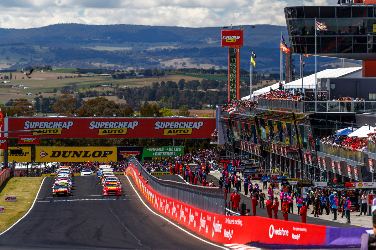 Title rivals back Bathurst finale | Supercars