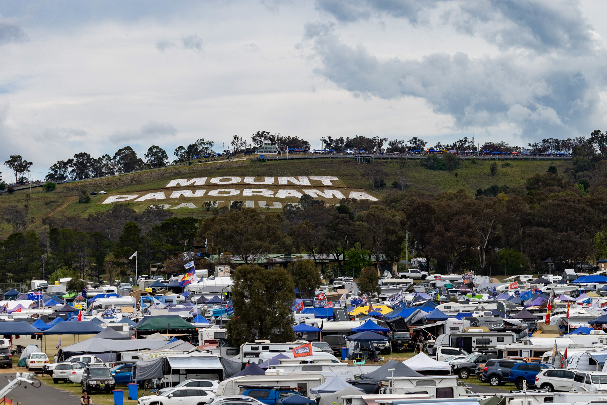 2026 Repco Bathurst 1000 campsites sell out in record time | Supercars