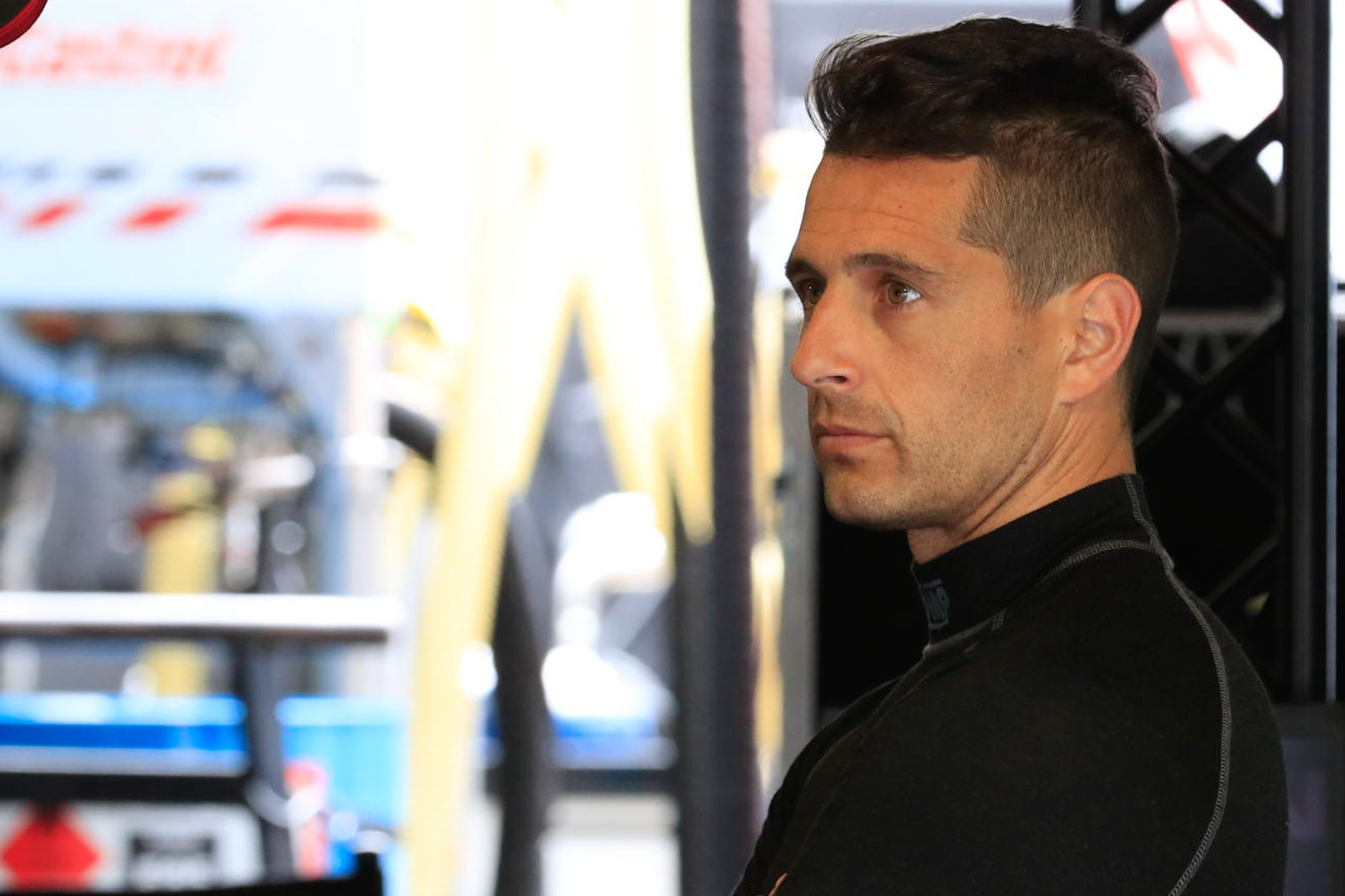 Dynamic duo split for Symmons Plains | Supercars