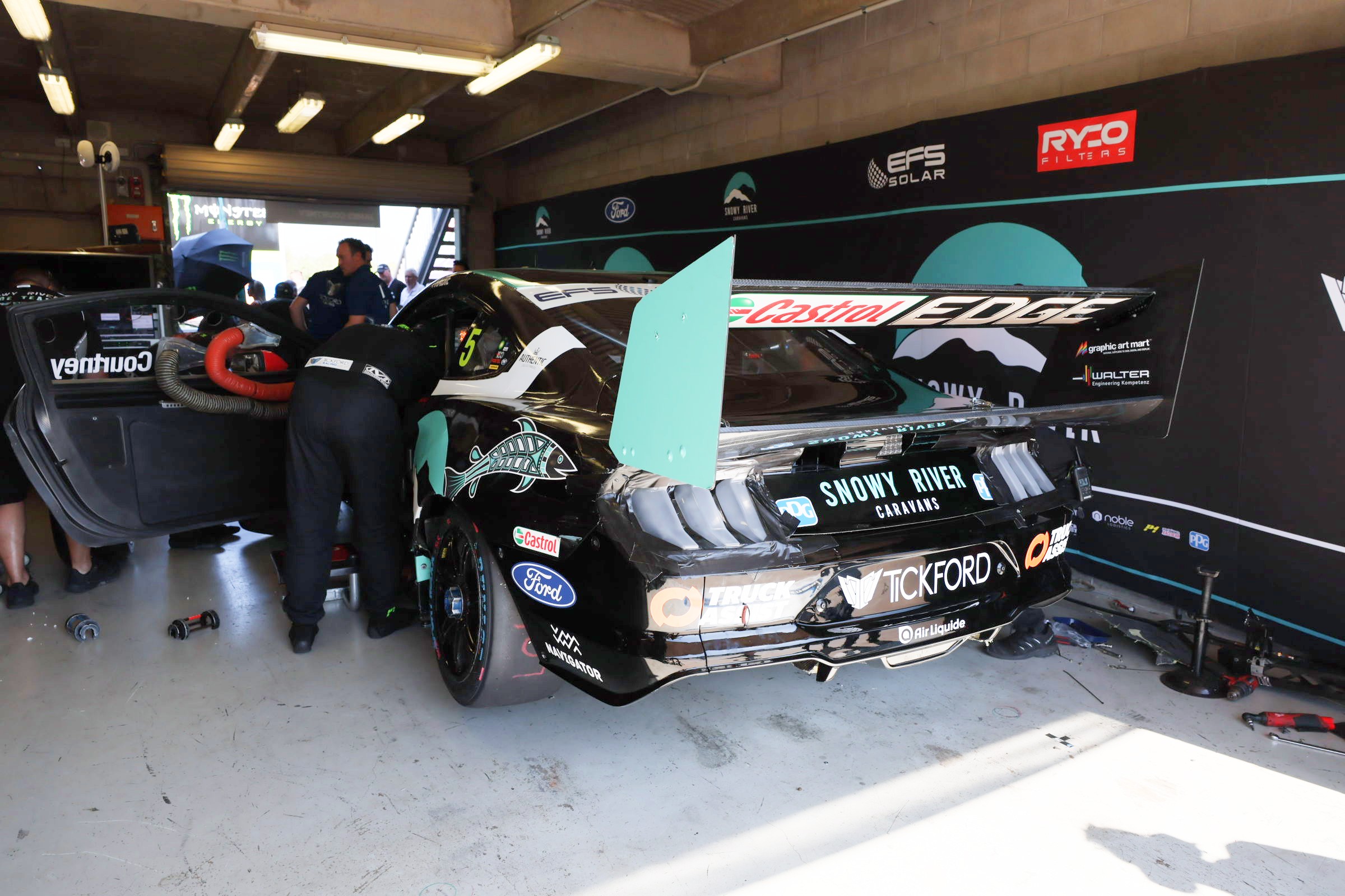 Courtney car repaired for Darwin finale | Supercars