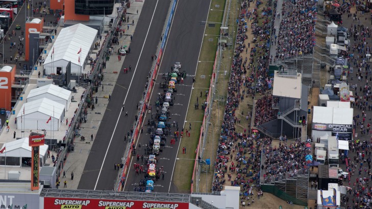 2016 Bathurst Grandstands On Sale | Supercars