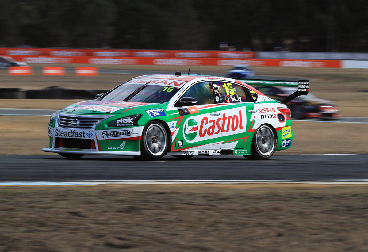 Nissan 1-2 in co-driver session | Supercars