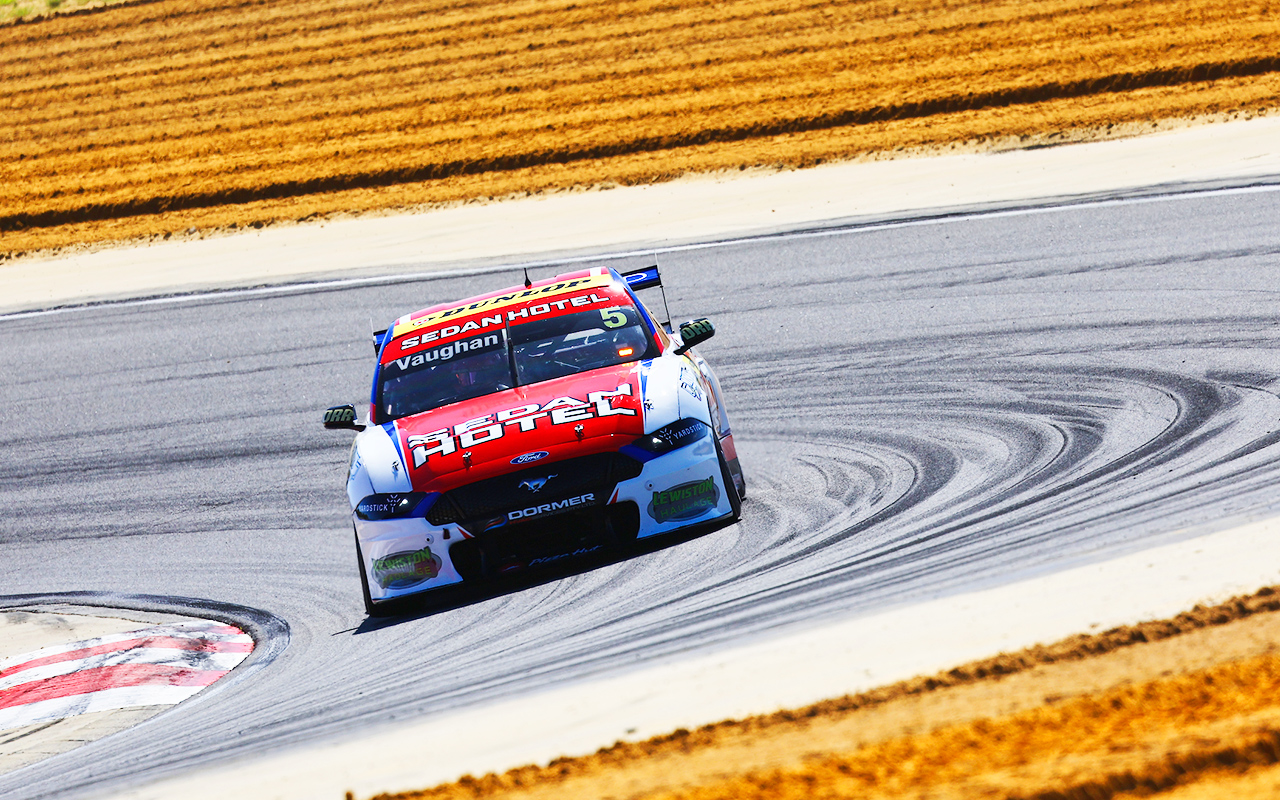 Vaughan quickest in opening Super2 practice | Supercars