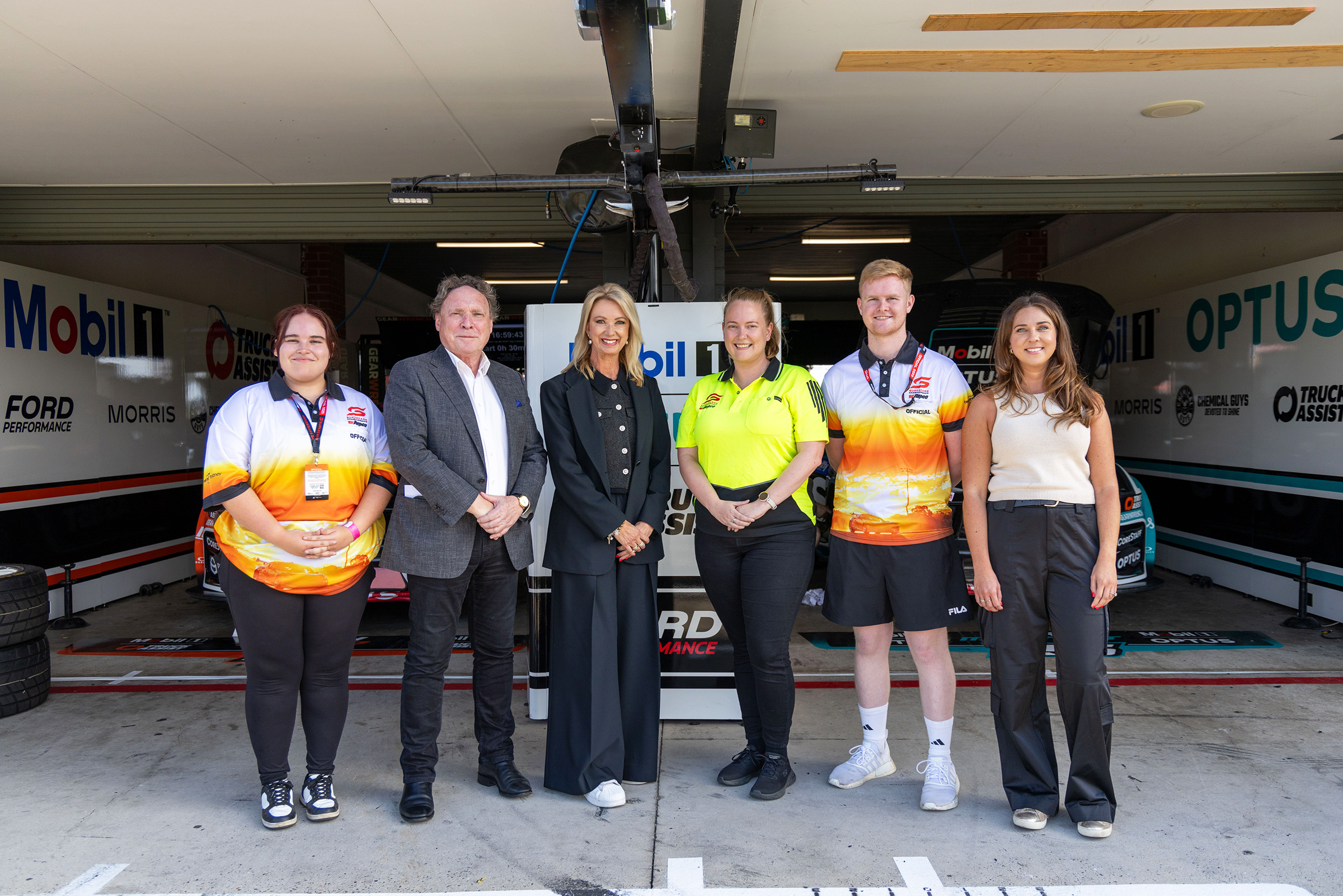 Coates Supercars Volunteers program to further support event volunteers ...