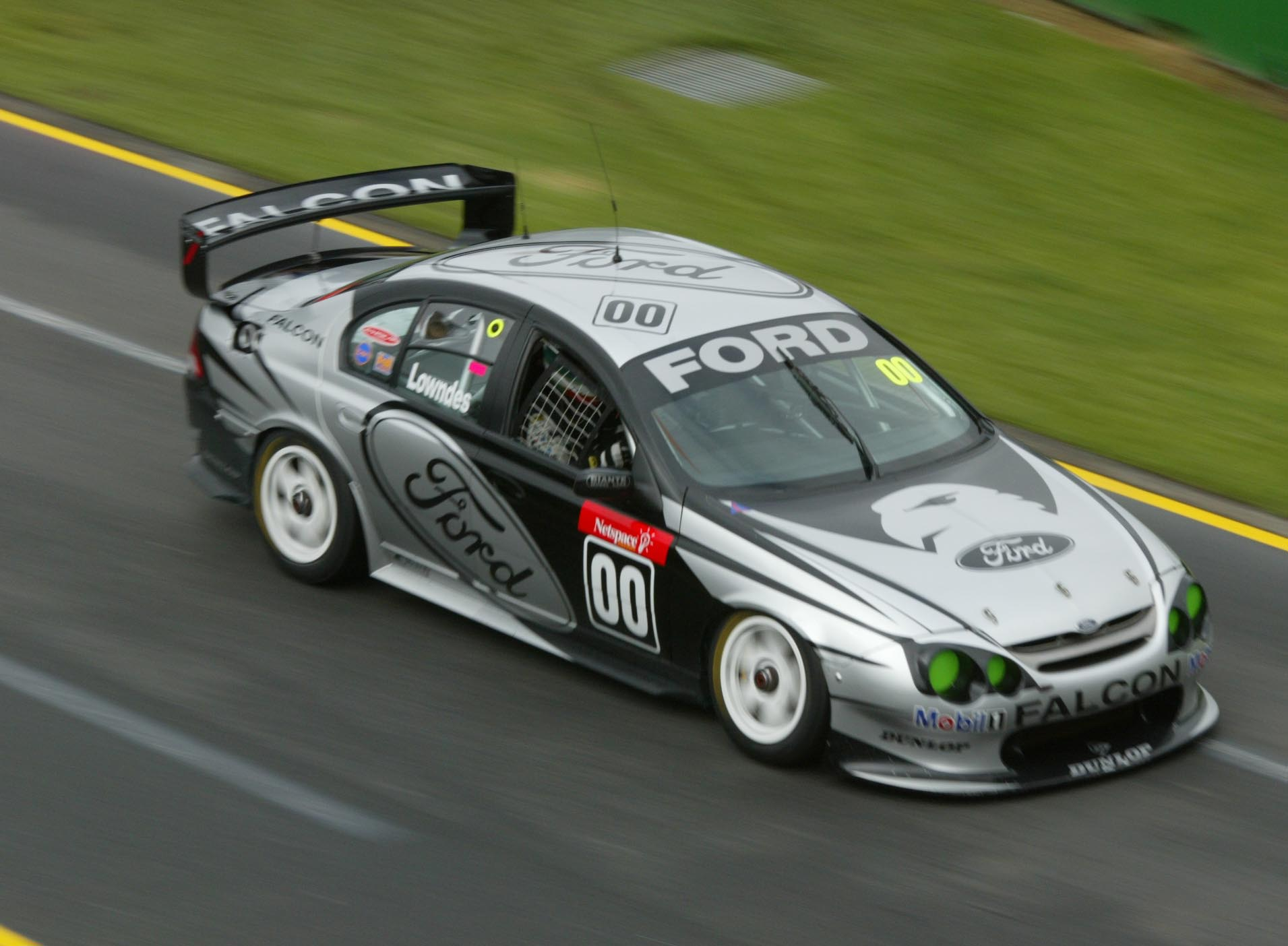 Five memorable Albert Park triumphs | Supercars