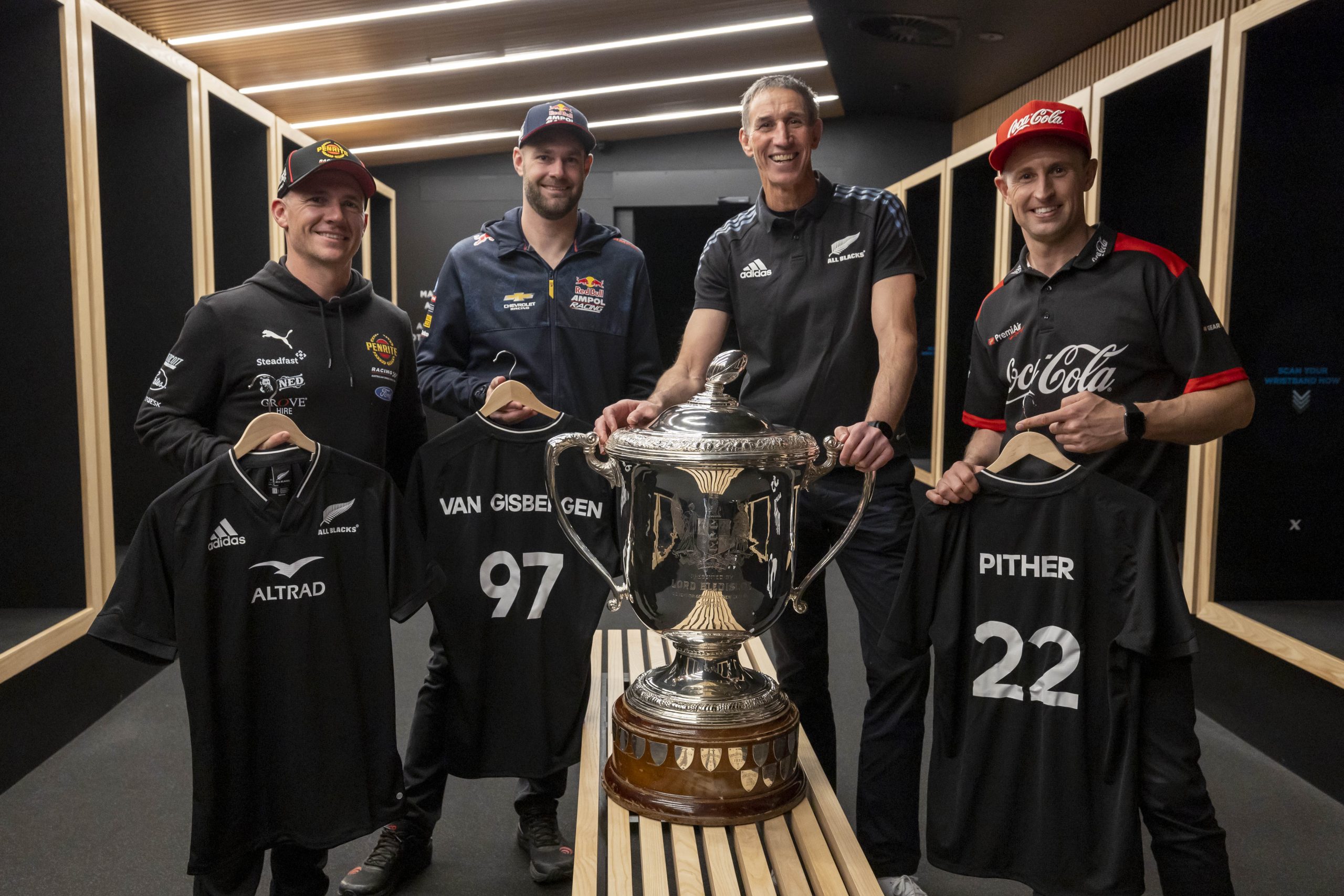 Drivers learn from All Blacks in Auckland | Supercars