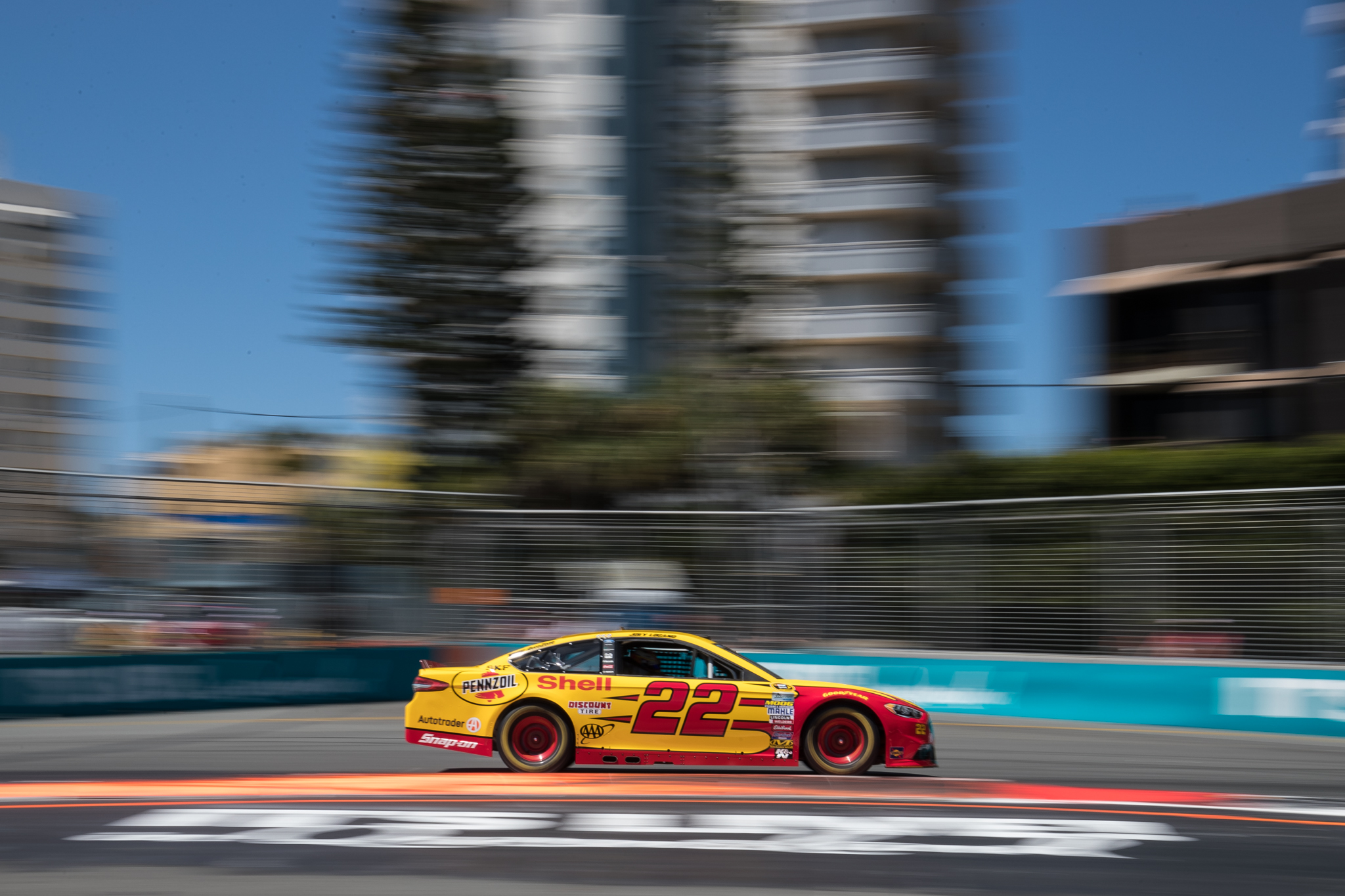 Gold Coast NASCAR demo hailed 'massive hit' | Supercars
