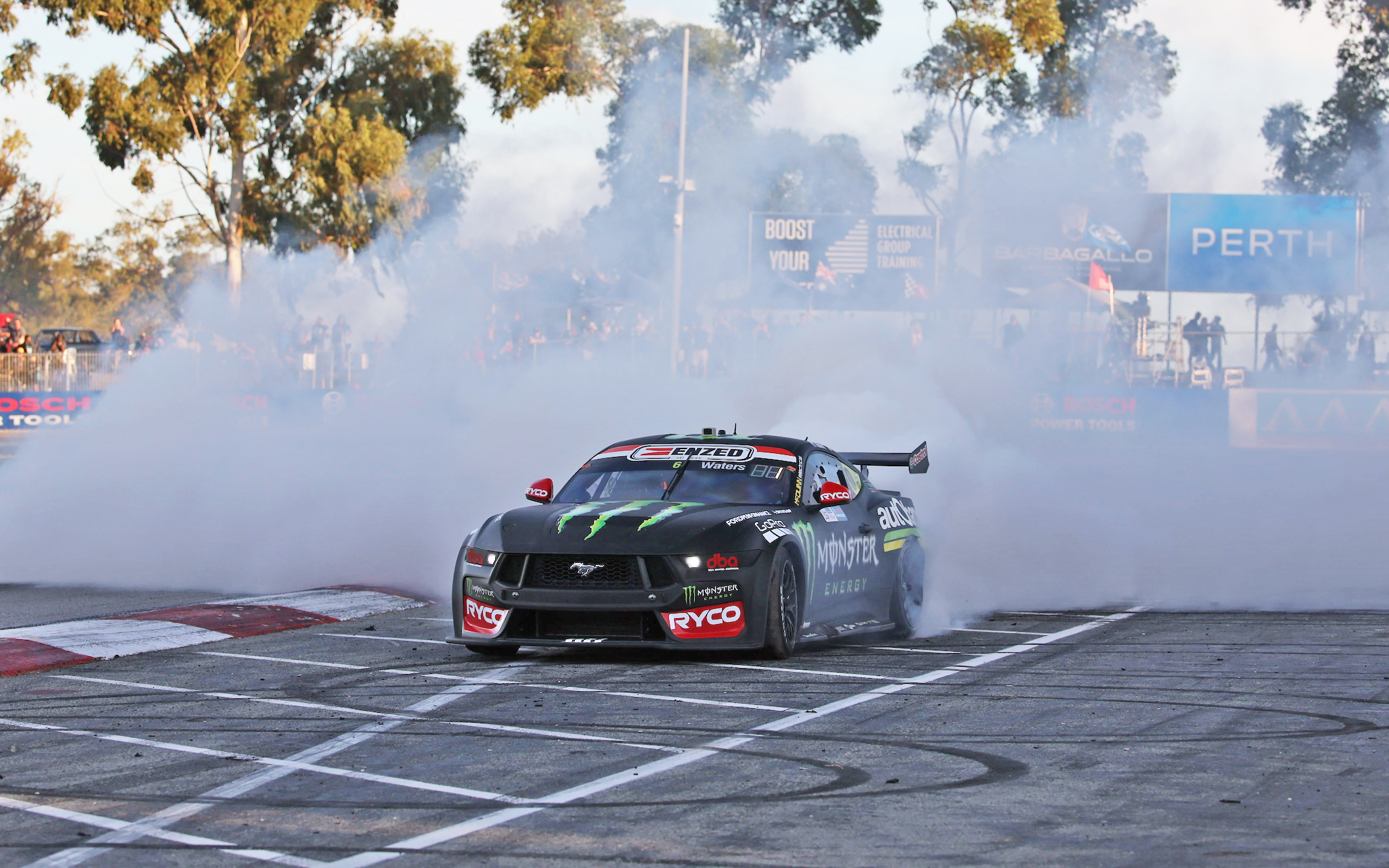 Ford teams up, Erebus down in Live Pit Lane shuffle | Supercars