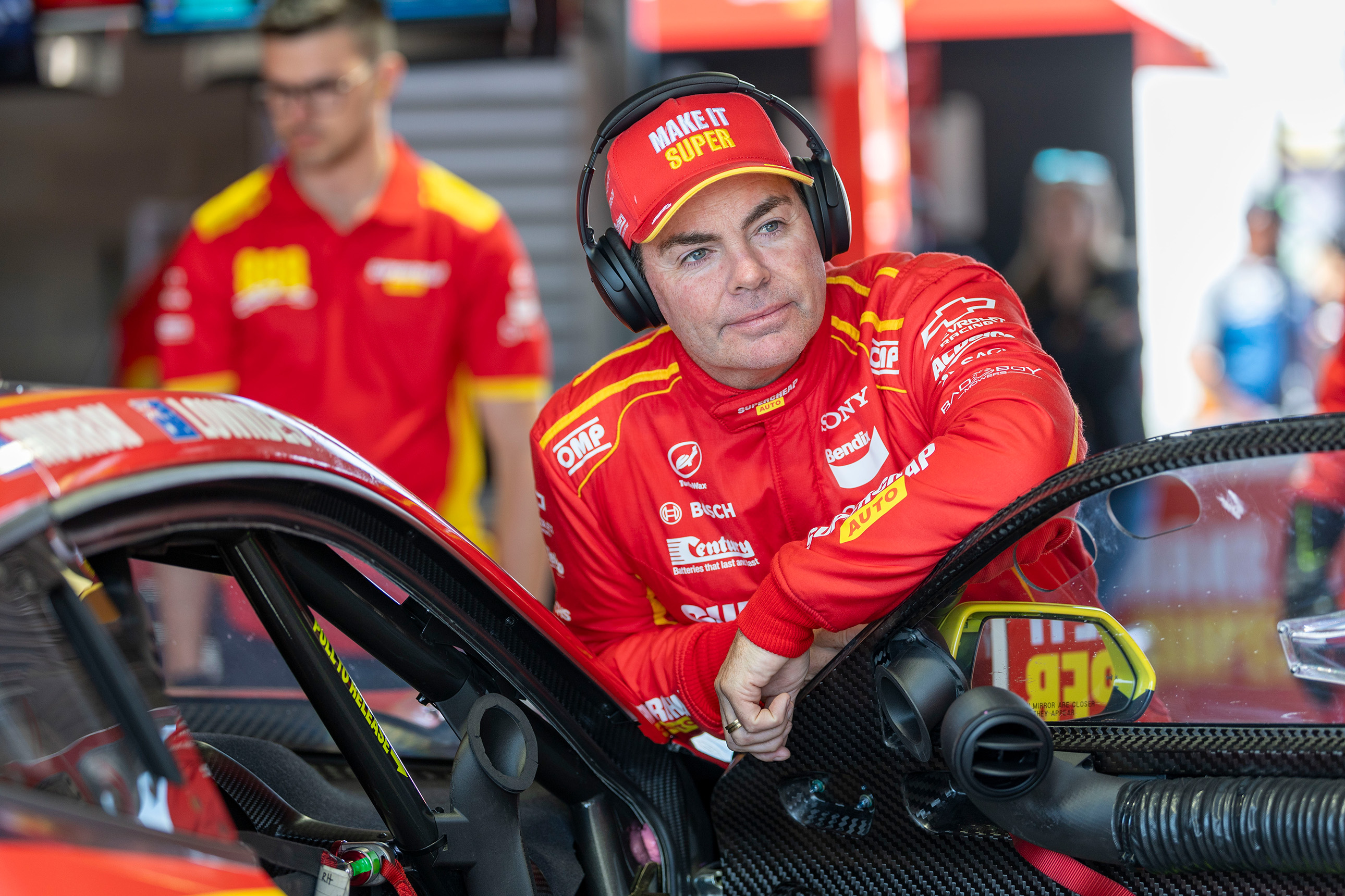 Lowndes announces Triple Eight departure | Supercars
