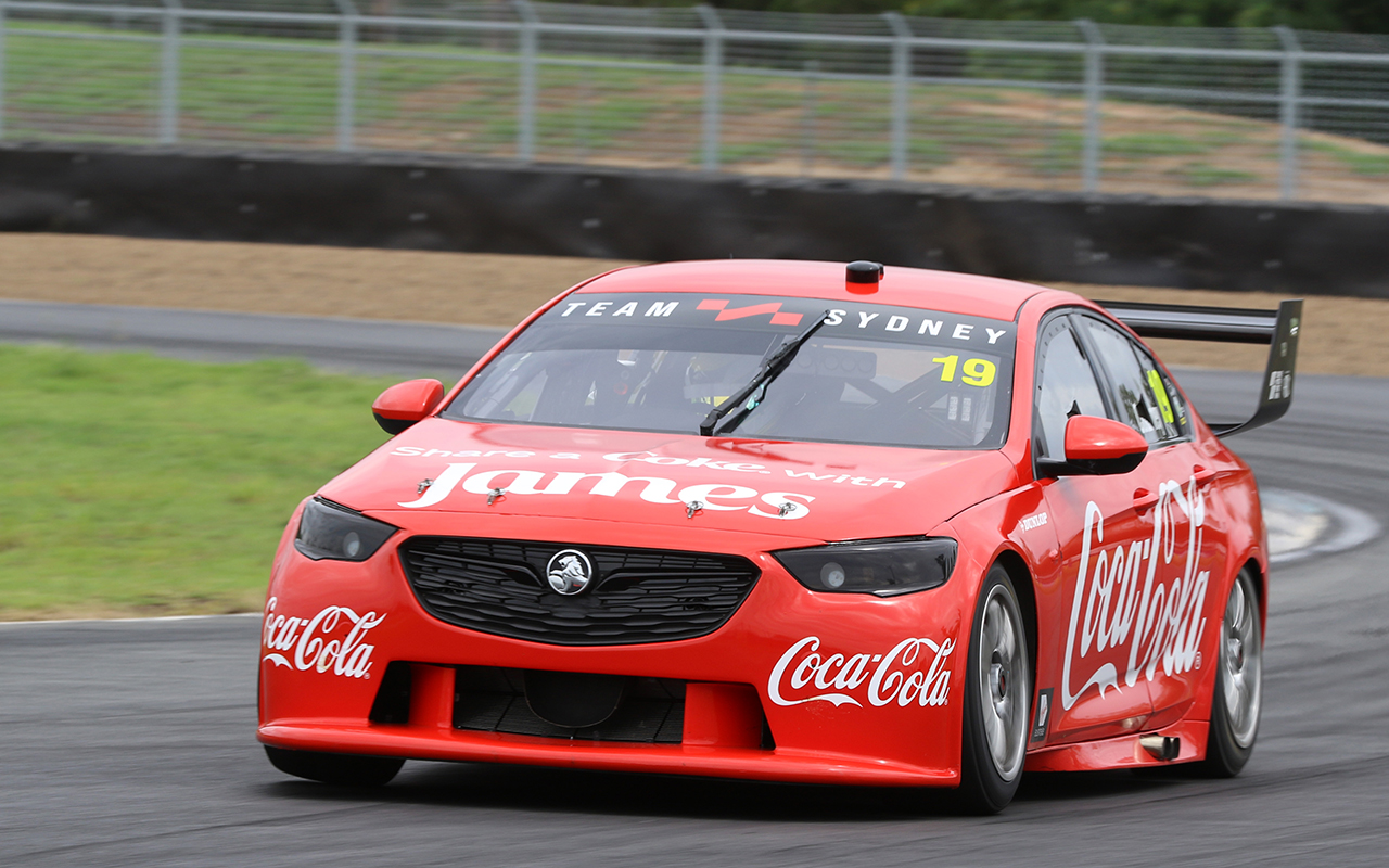 Gallery: New colours hit the track at Ipswich | Supercars