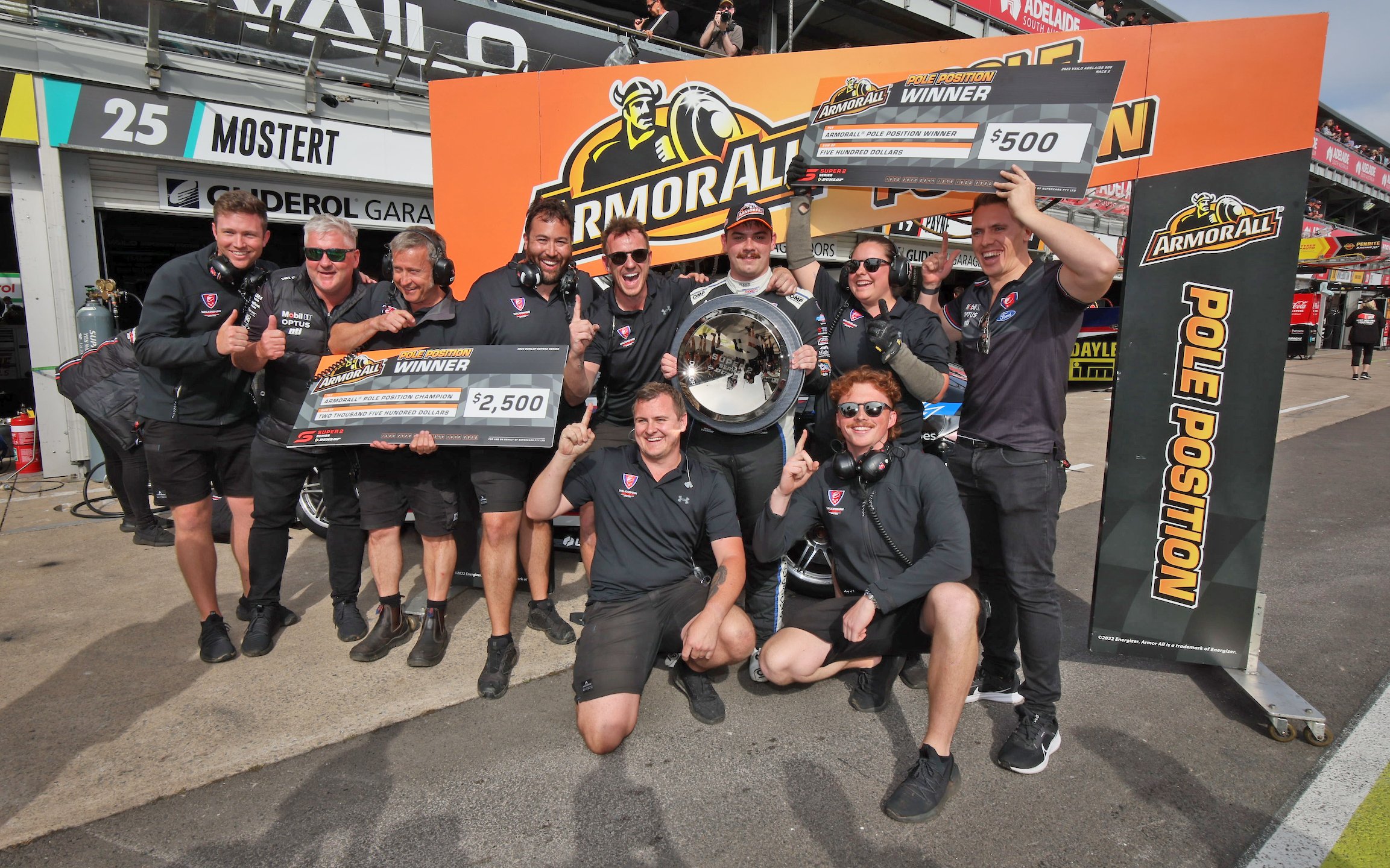 Wood beats Best, Bates in thrilling Adelaide qualifying | Supercars