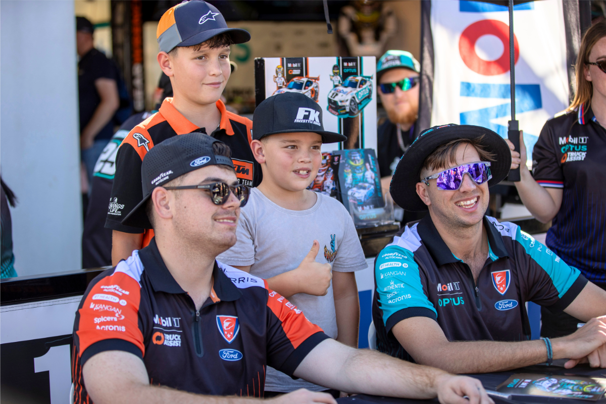Fans encouraged to embrace free public transport for Perth Super 440 ...