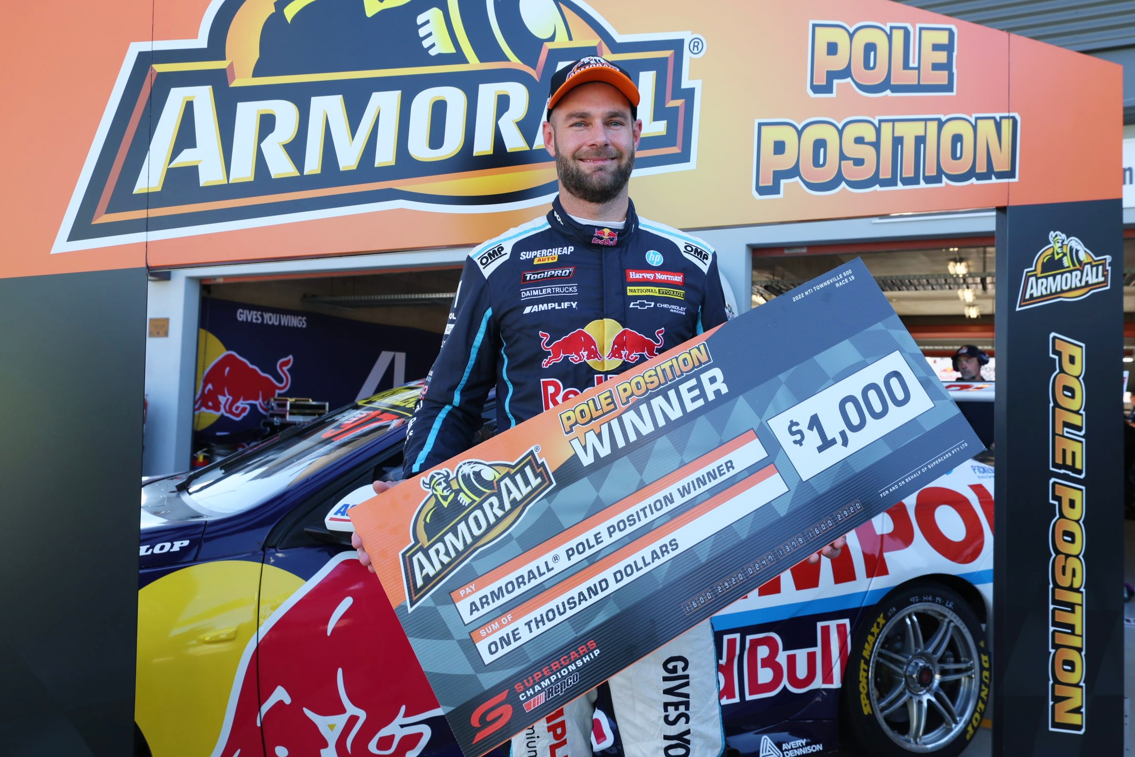 Van Gisbergen beats Davison, Waters in tight shootout | Supercars