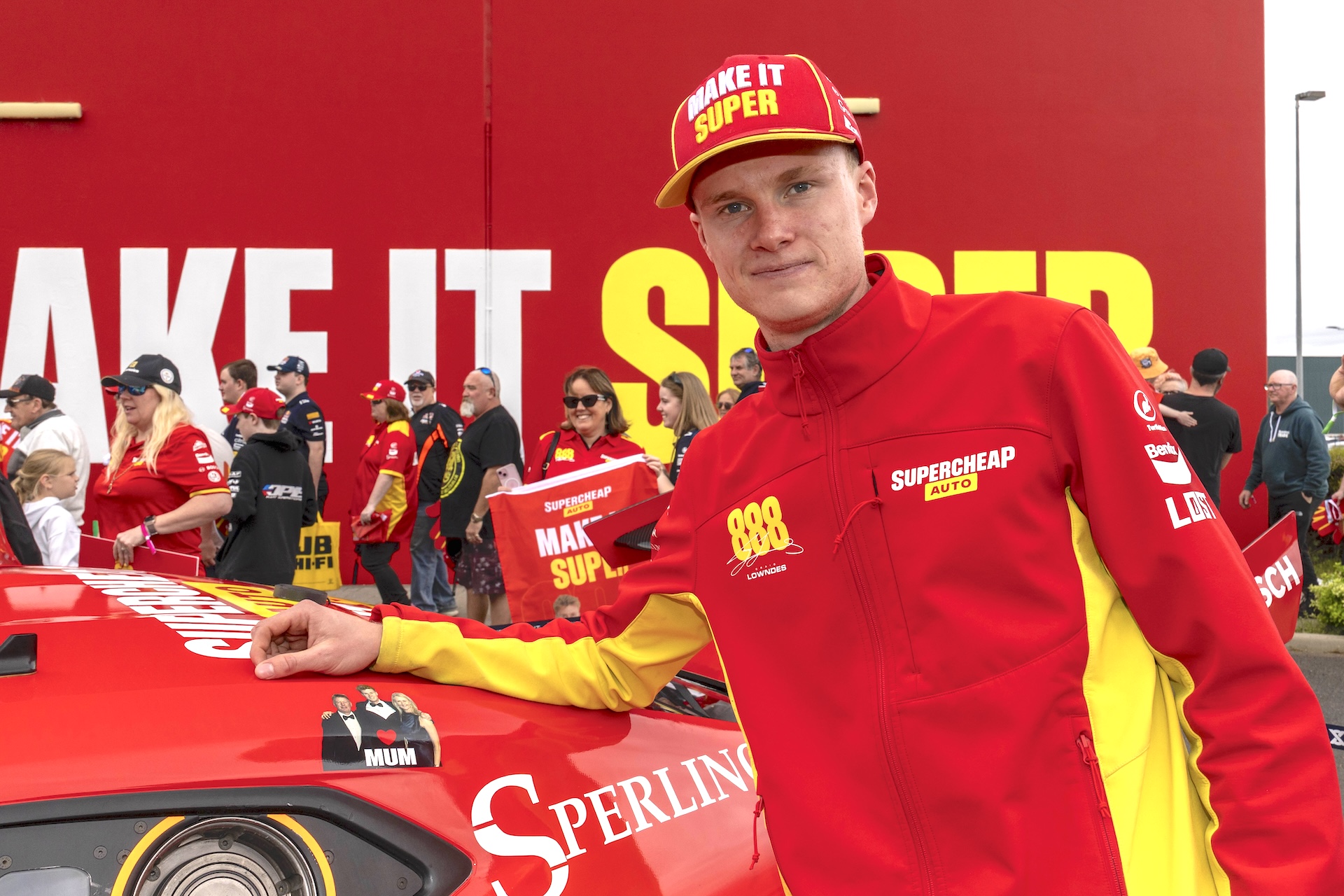 Rookie Bates reveals Bathurst tribute to late mother | Supercars