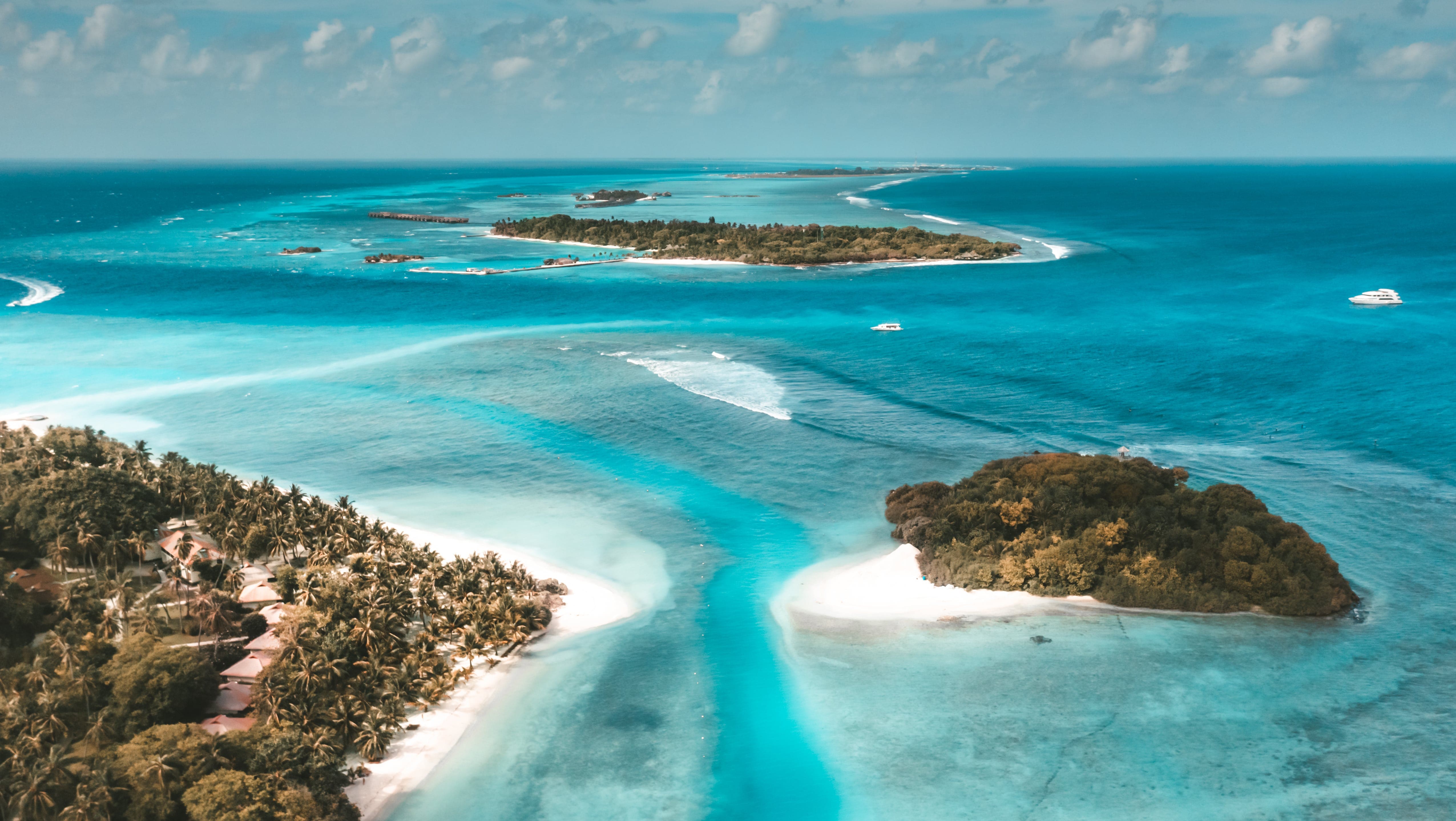 Surf Cruise - Maldivene - Lapoint Surf camps