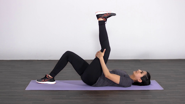 Supine sciatic nerve floss: 10 reps per side