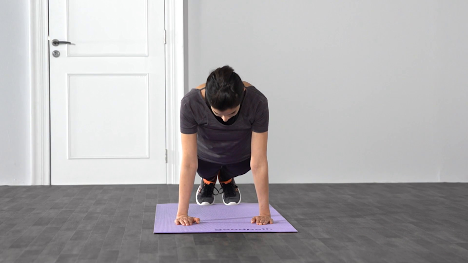 Serratus anterior push up plus: 2 sets x 10 reps with 2 second holds