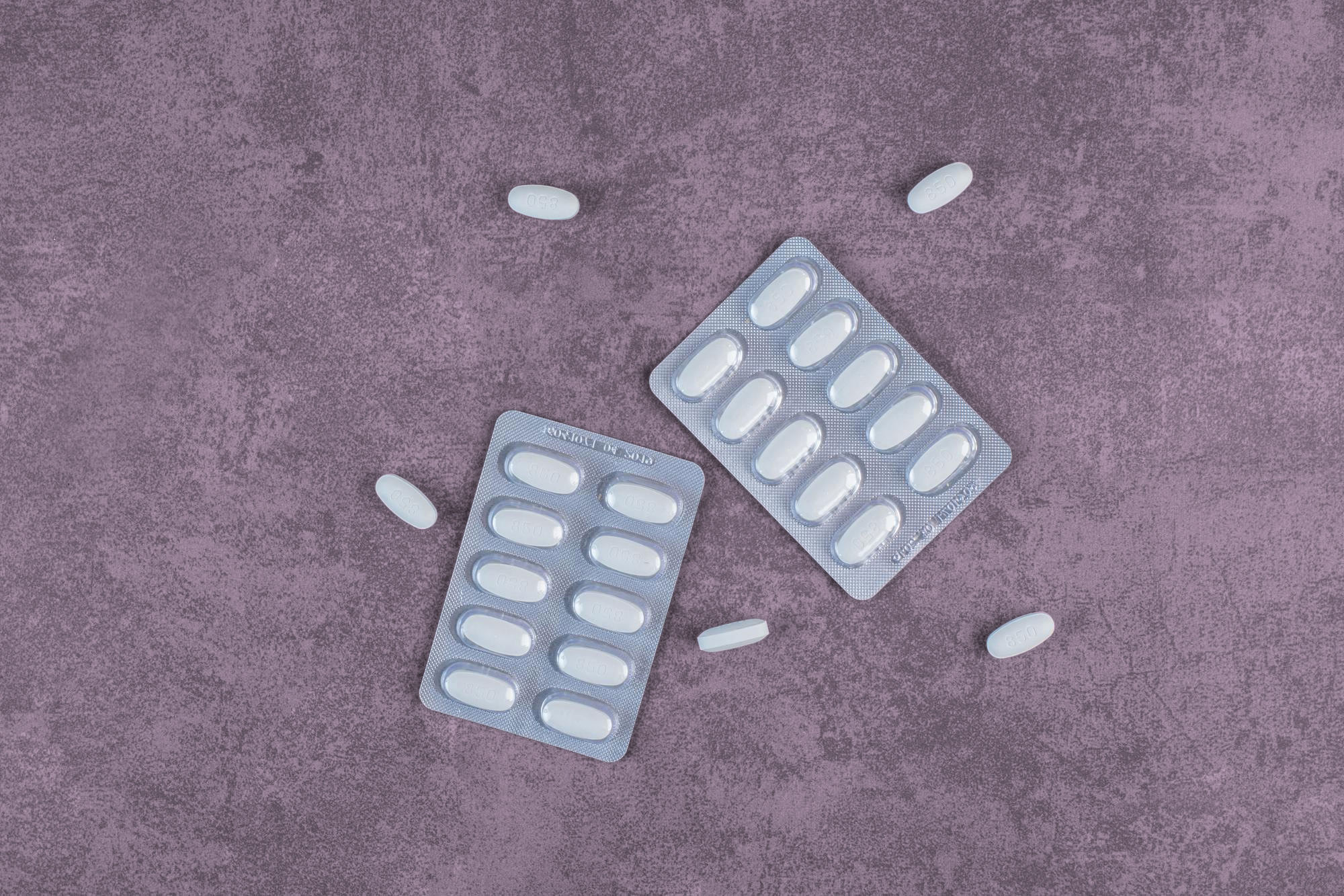 Atorvastatin vs Fenofibrate: How Do These Cholesterol-Lowering Drugs ...